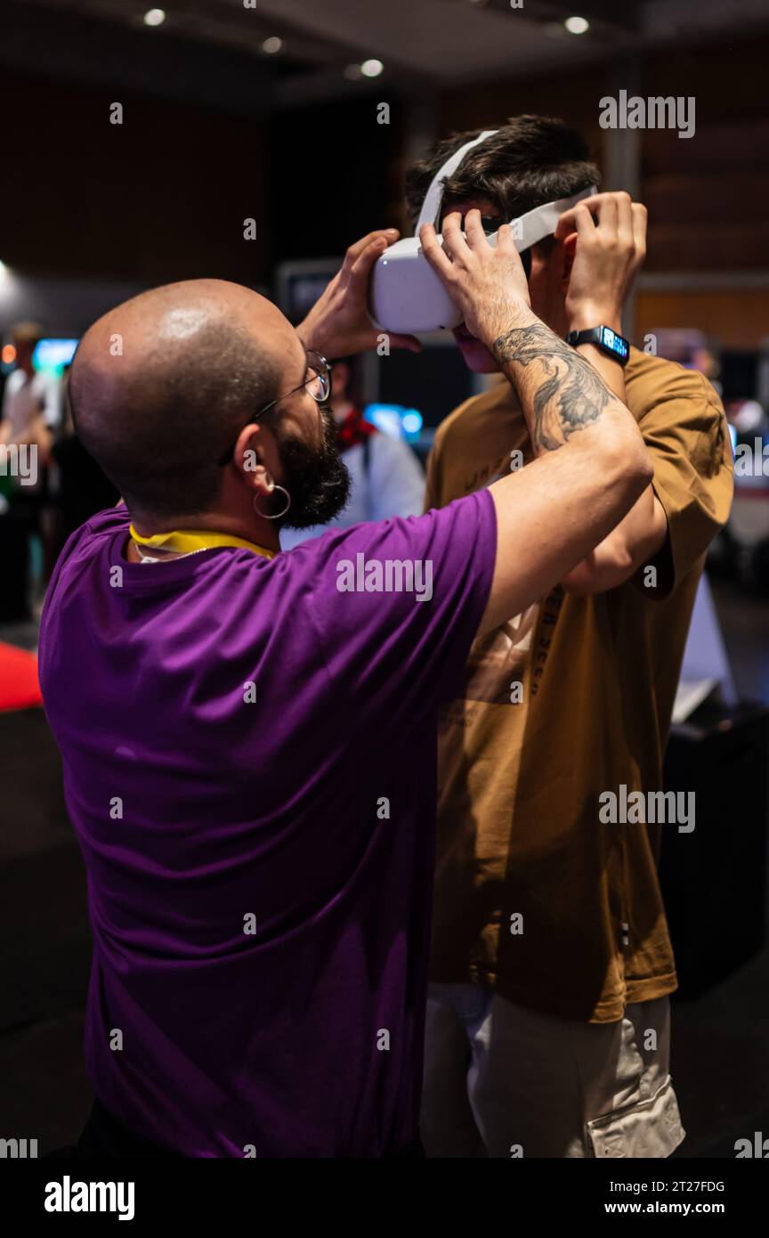 Meta quest 2 hi-res stock photography and images - Alamy