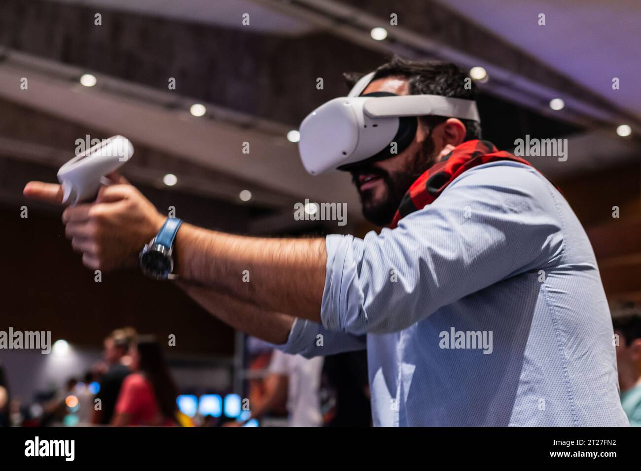 Meta quest 2 hi-res stock photography and images - Alamy