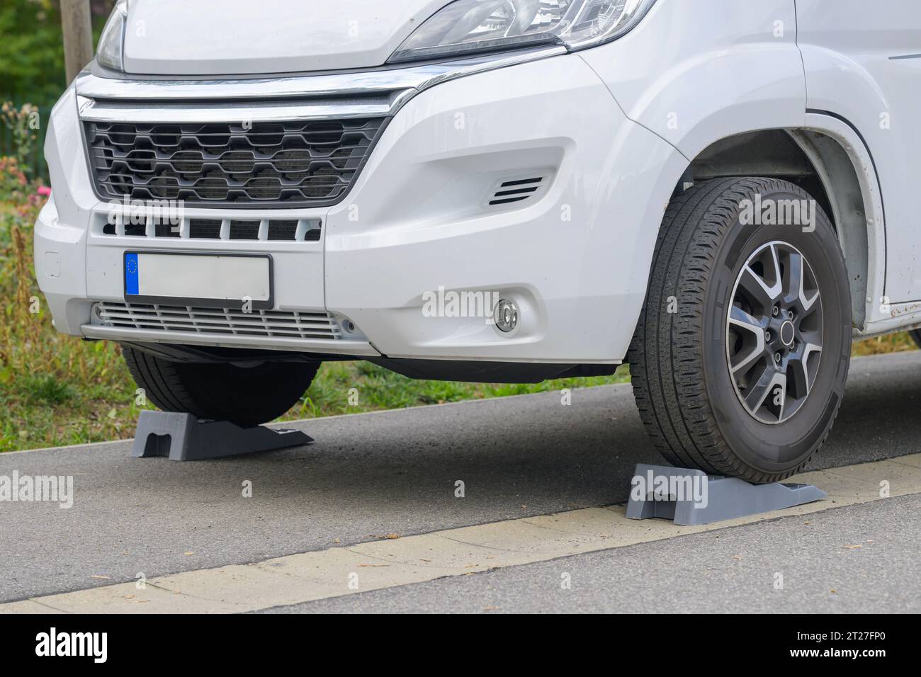 Wedge ramp hi-res stock photography and images - Alamy