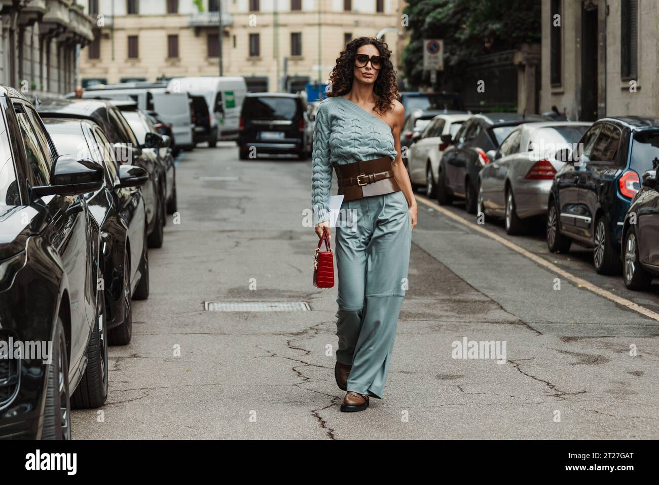 Dior spring summer 2024 catwalk hi-res stock photography and images - Alamy