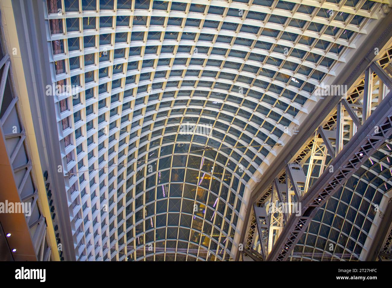 roof of train station hall Stock Photo - Alamy