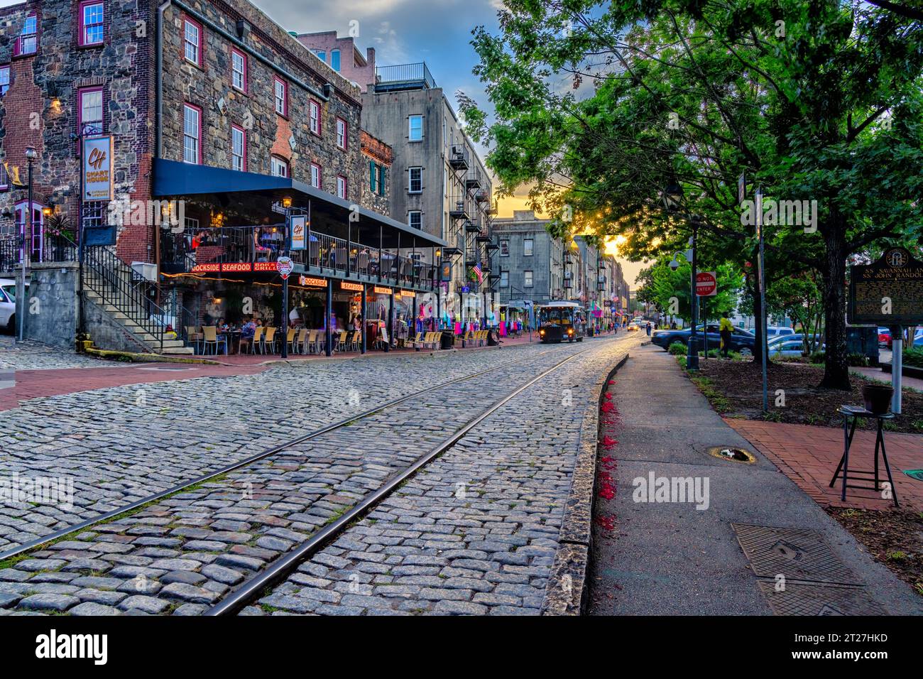 River street Waterfront area of Savannah, Georgia Stock Photo - Alamy