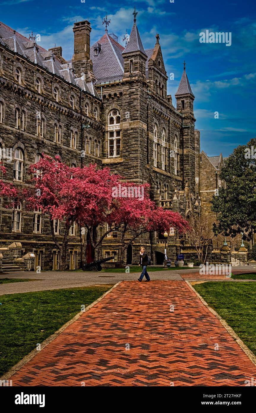 Georgetown university healy hall hi-res stock photography and images ...