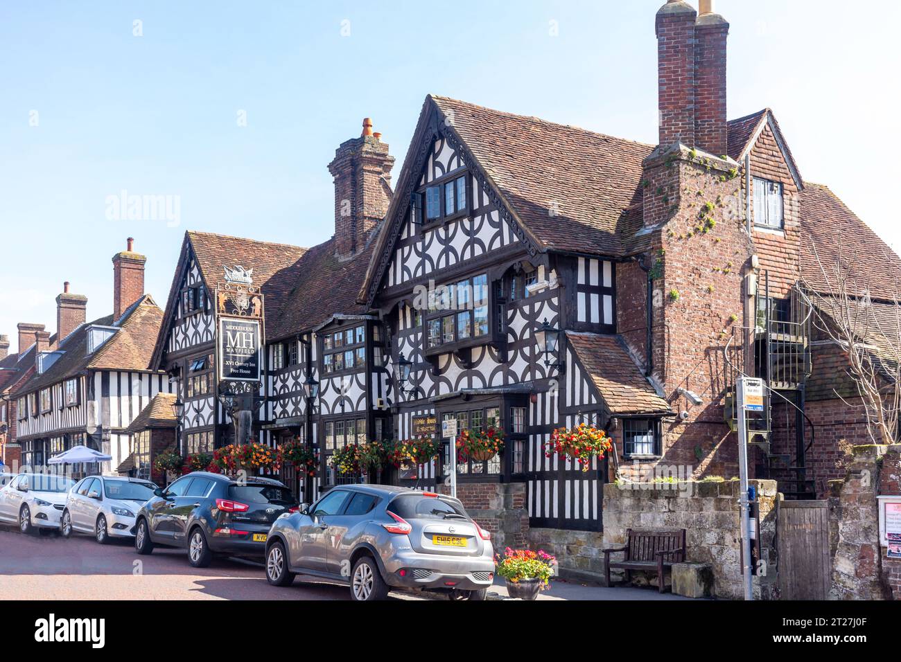 16th century The Middle House Inn, High Street, Mayfield, East Sussex ...