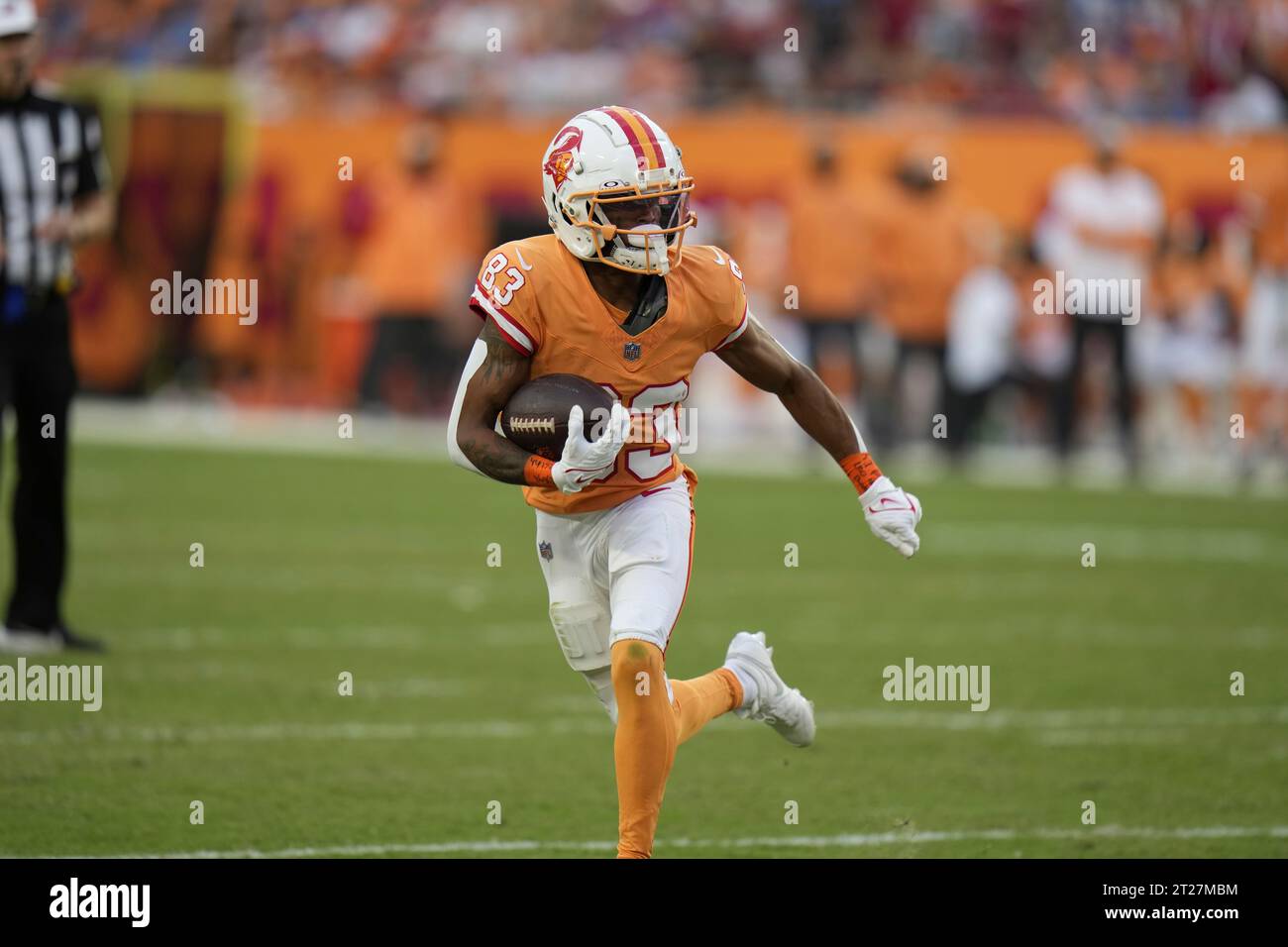 Tampa Bay Buccaneers wide receiver Deven Thompkins (83) runs after a ...