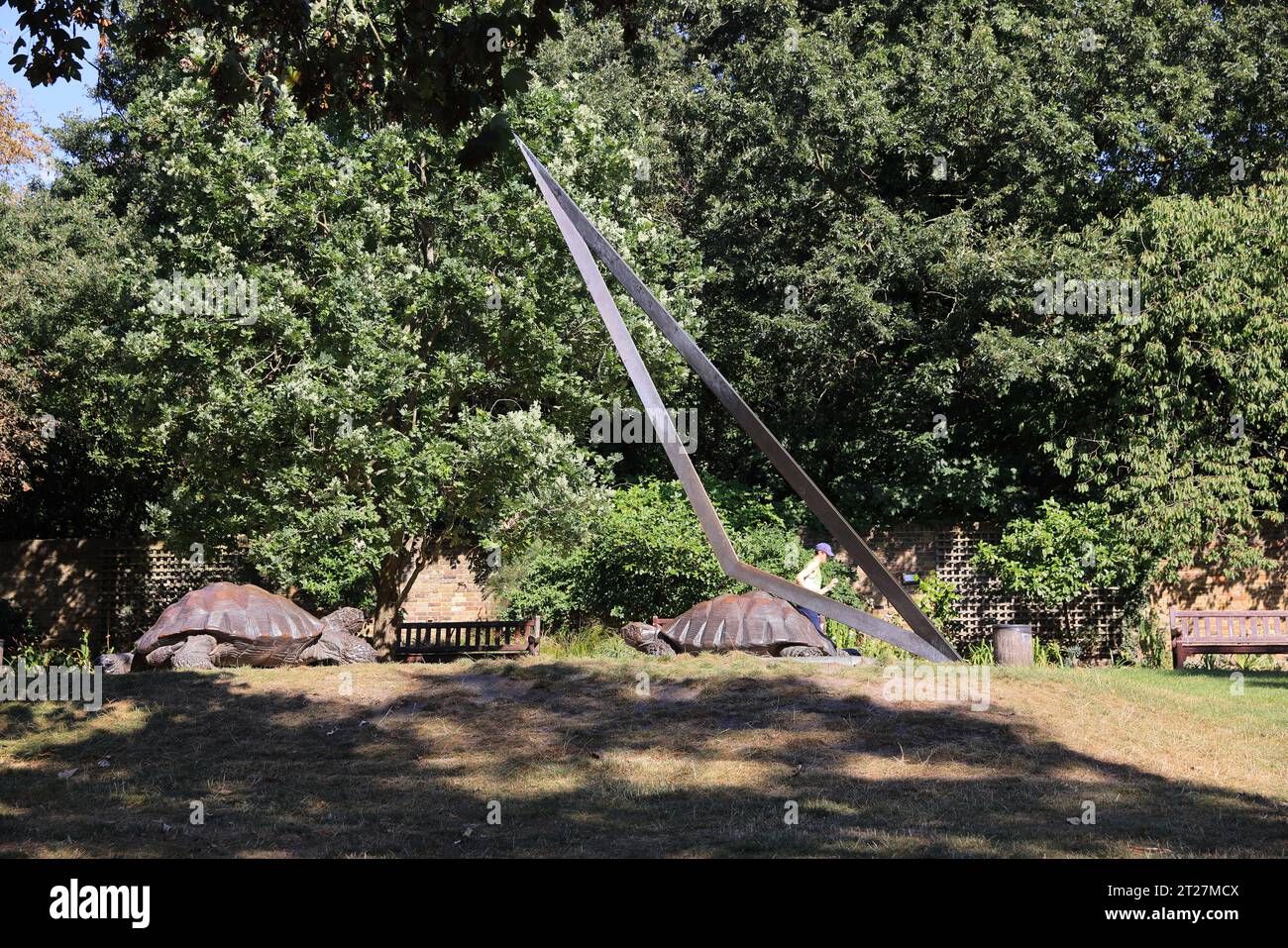 Tortoises With Triangle and Time, outdoor bronze statue in Holland Park ...