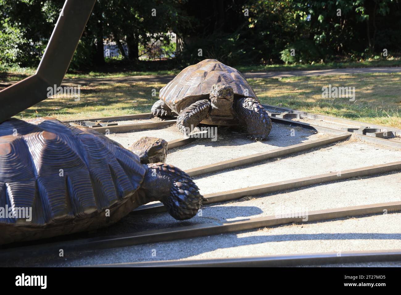 Tortoises With Triangle and Time, outdoor bronze statue in Holland Park ...