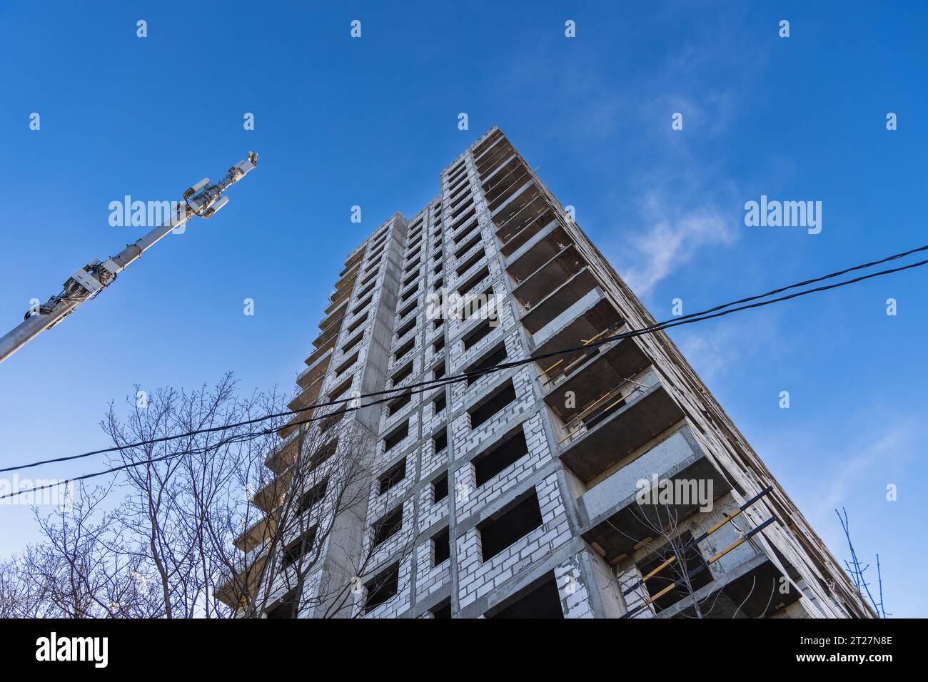 Construction of high-rise residential building Stock Photo - Alamy