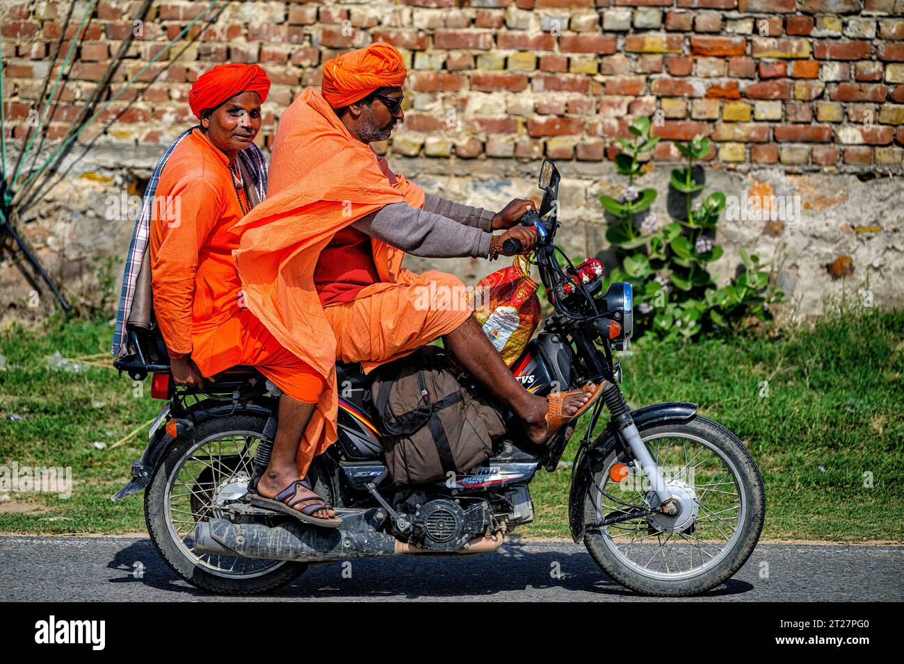 Sikh men hi-res stock photography and images - Alamy