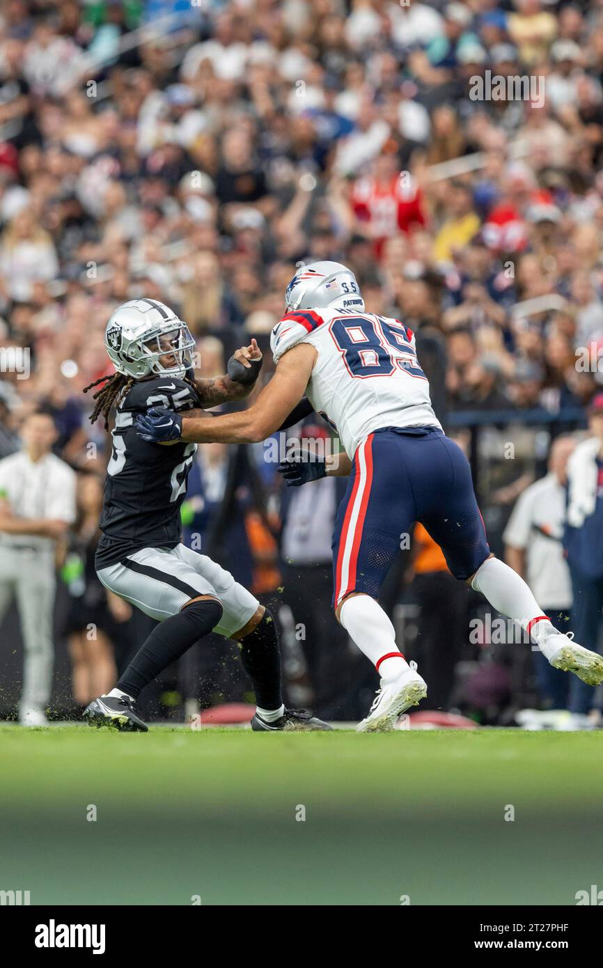 Las Vegas Raiders safety Trevor Moehrig (25) covers New England ...