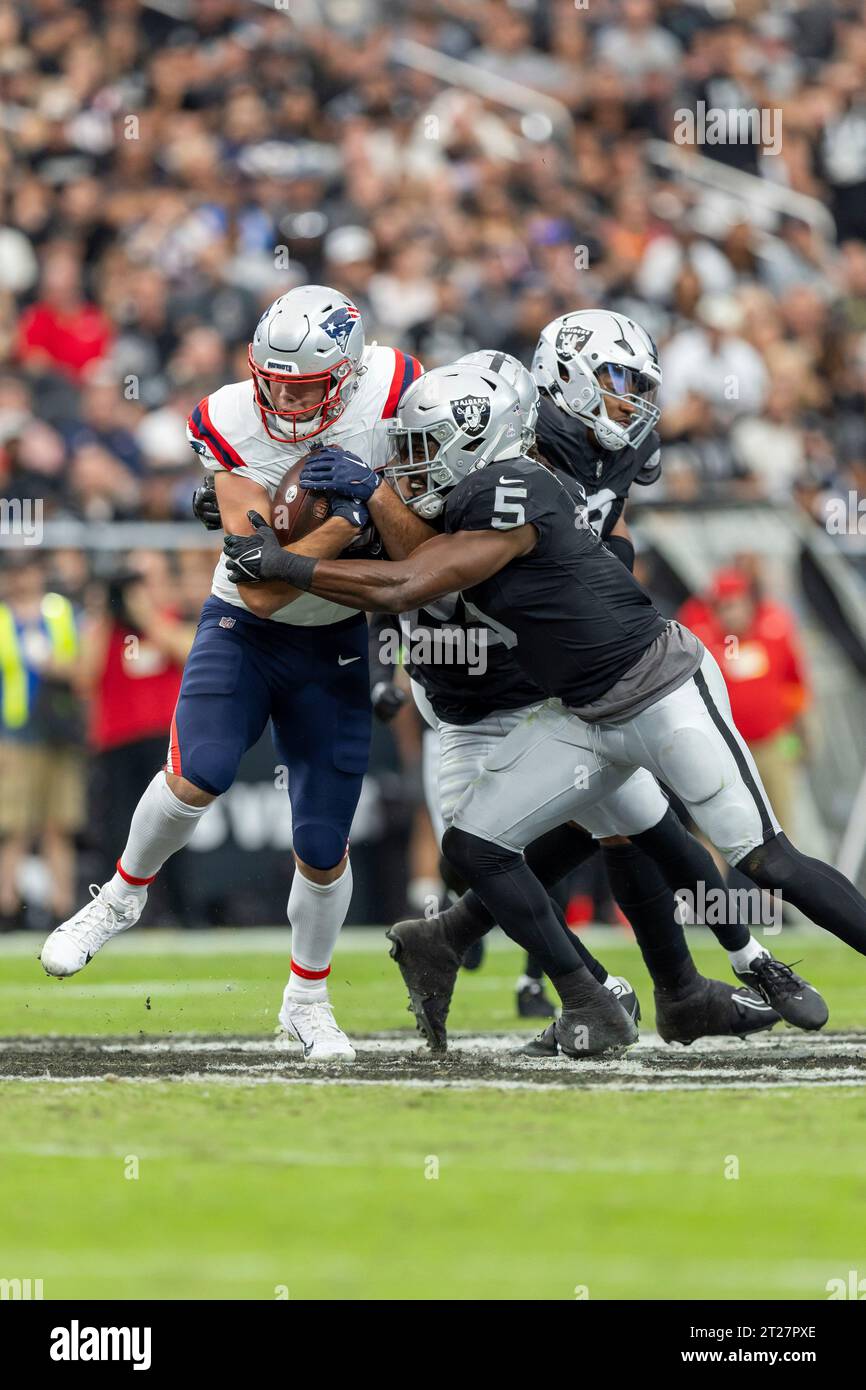 Las Vegas Raiders linebacker Divine Diablo (5) makes a tackle against ...