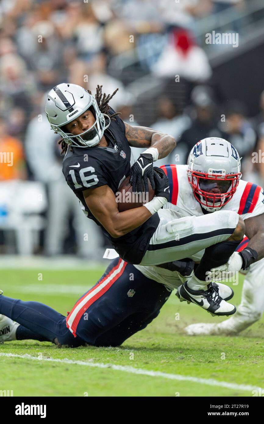 Las Vegas Raiders wide receiver Jakobi Meyers (16) catches a pass and is tackled against the New ...