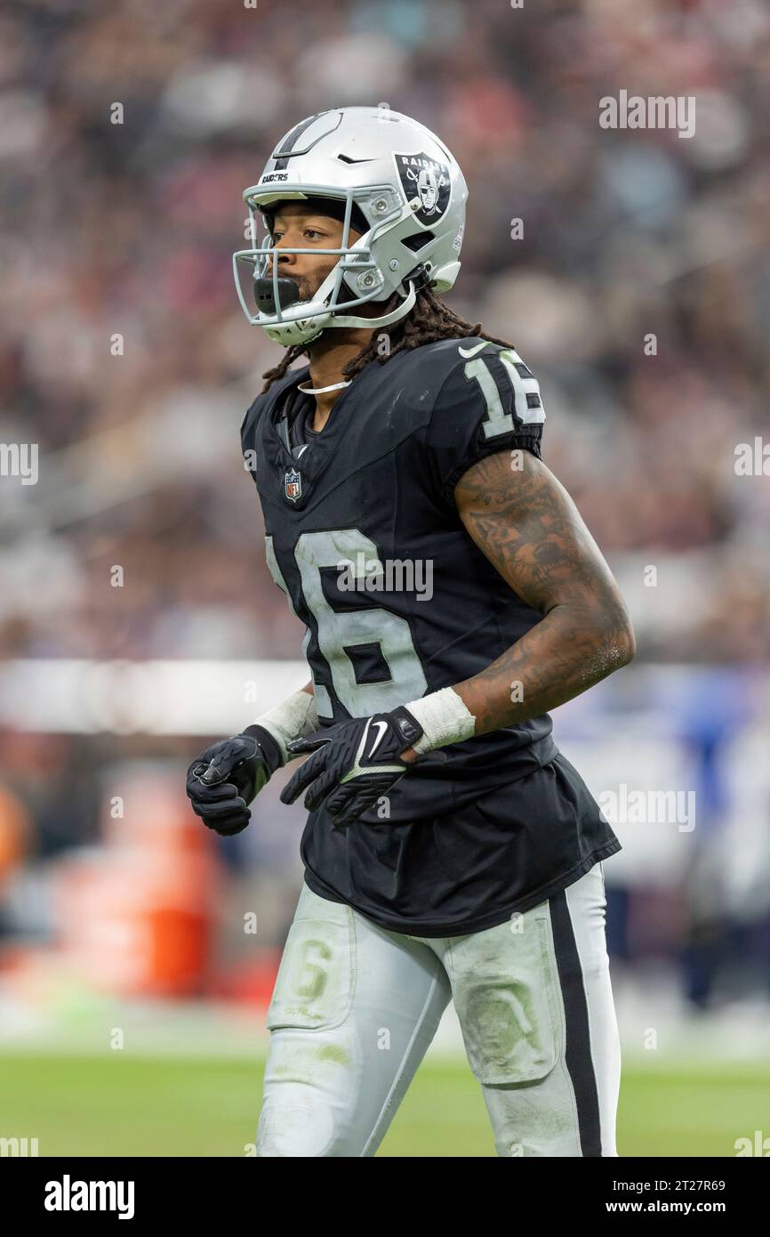 Las Vegas Raiders wide receiver Jakobi Meyers (16) against the New England Patriots in an NFL ...