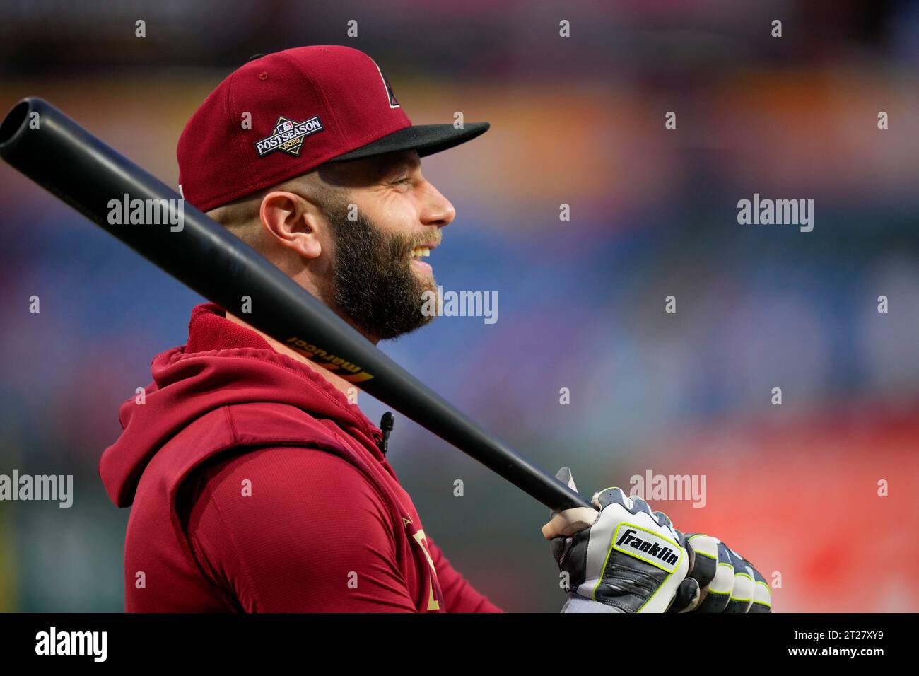 Arizona Diamondbacks first baseman Christian Walker watches warms up ...
