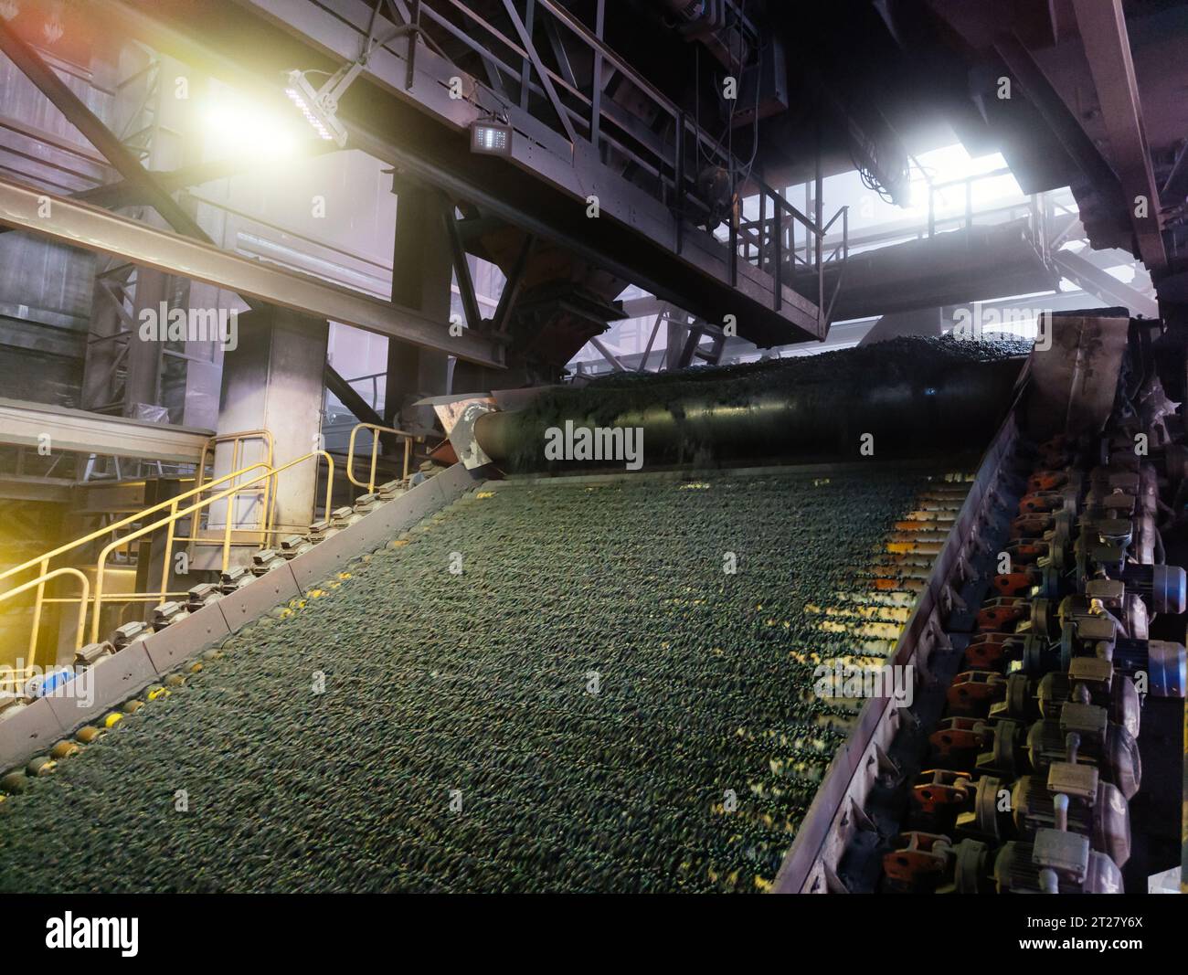 Iron ore processing hi-res stock photography and images - Alamy