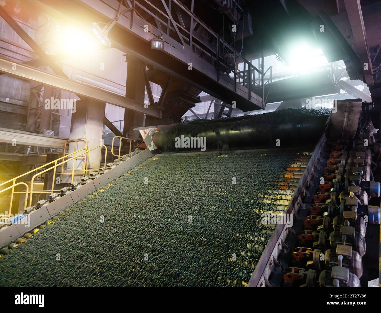 Iron ore processing hi-res stock photography and images - Alamy