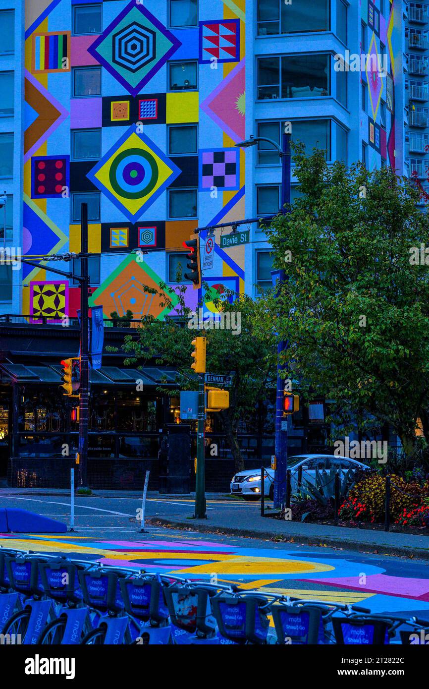 The Berkeley building geometric absract mural by Douglas Coupland, West ...