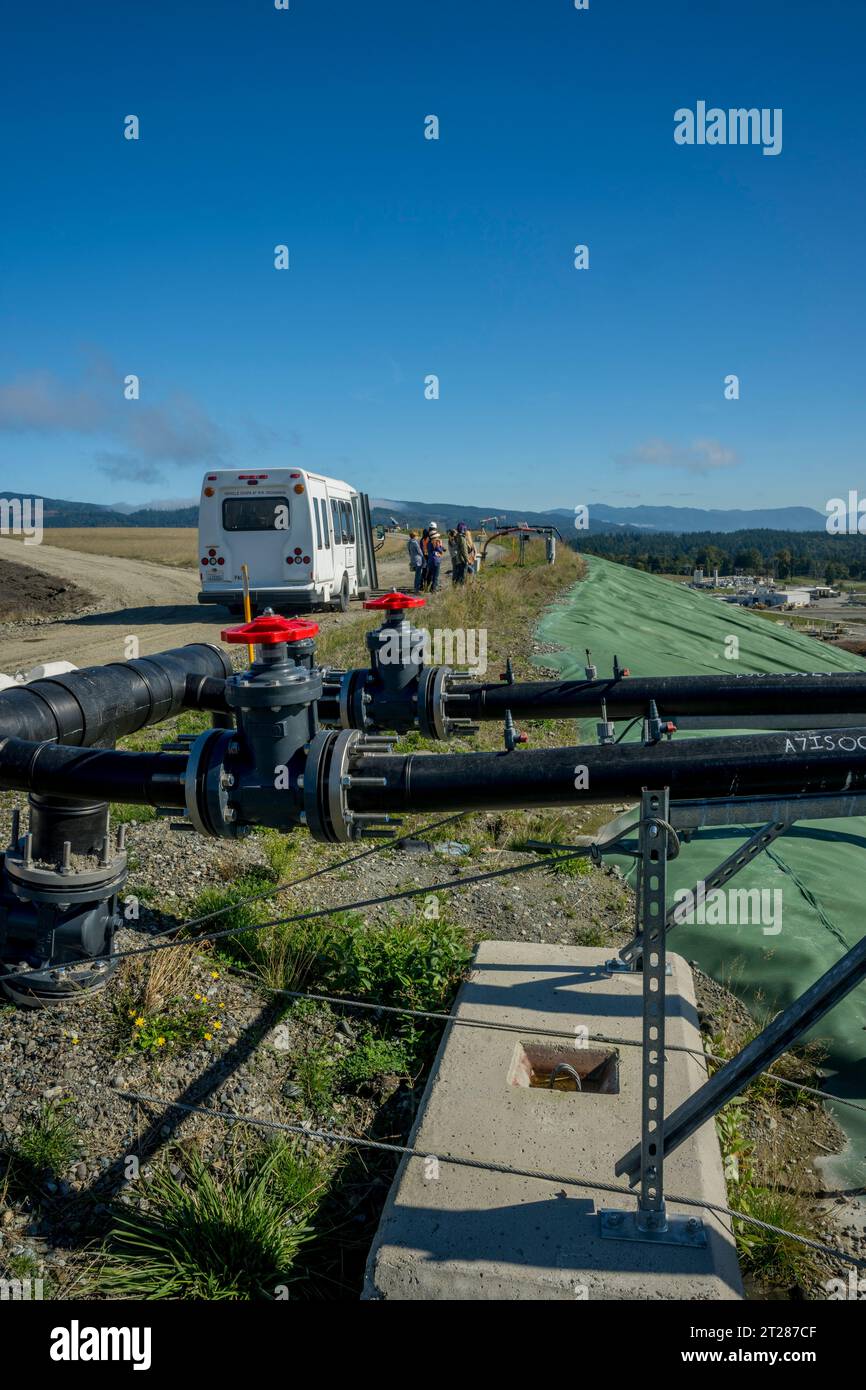 Zero Waste Washington, a nonprofit organization, touring the King ...