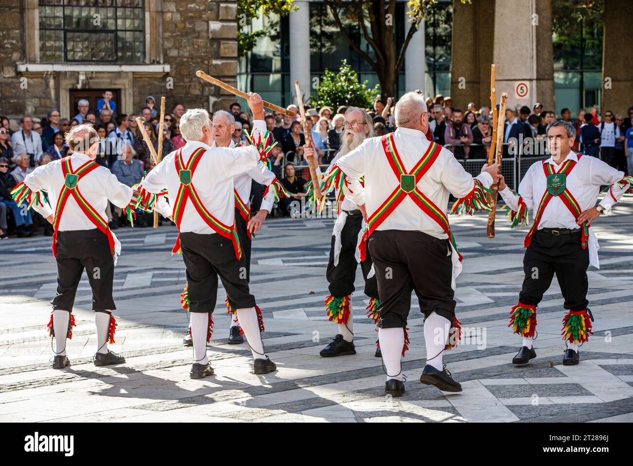 Morris dancing at the Pearly Kings and Queens Harvest Festival at ...