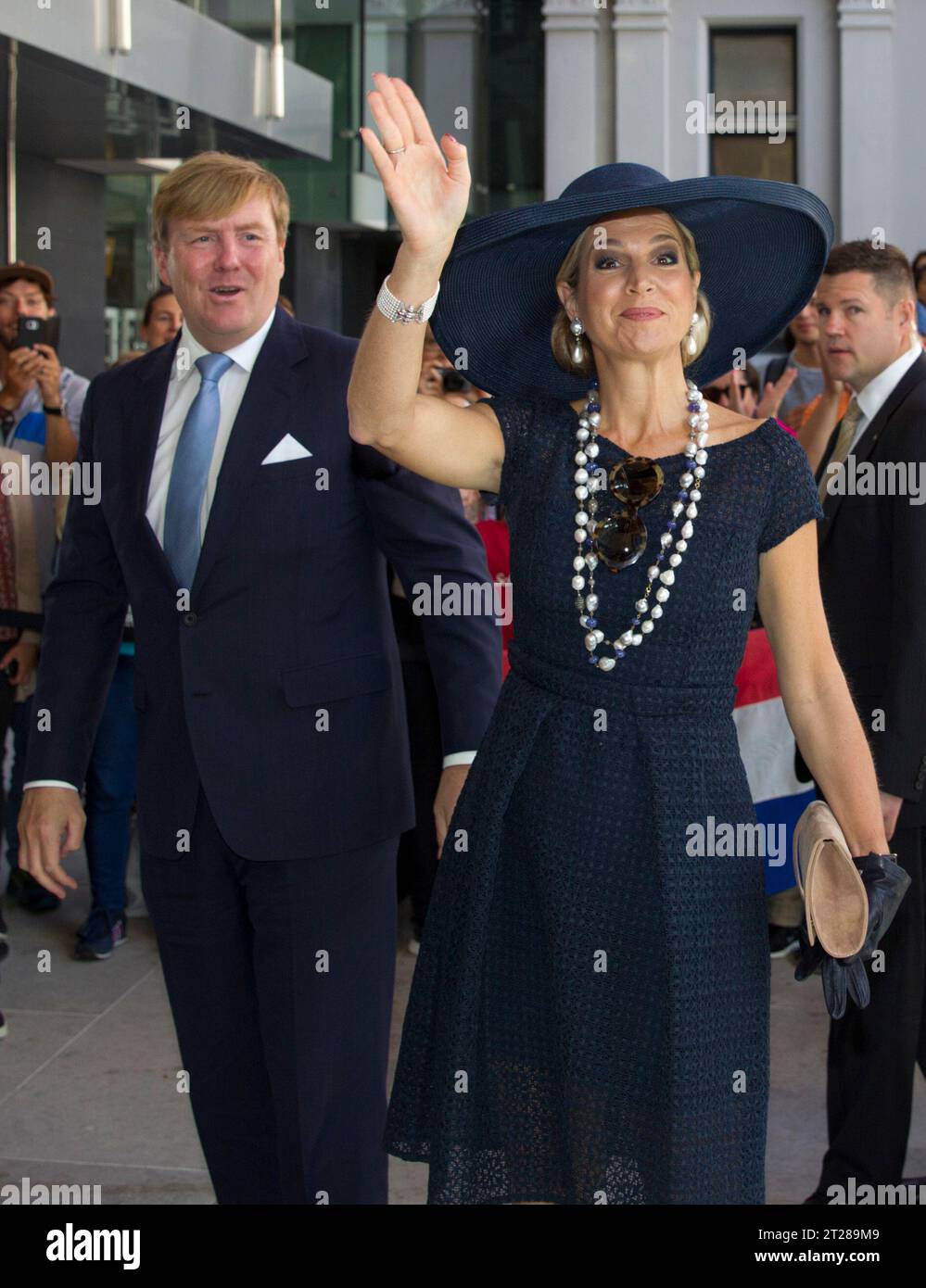 King Willem-Alexander and Queen Maxima of the Netherlands wave to the ...