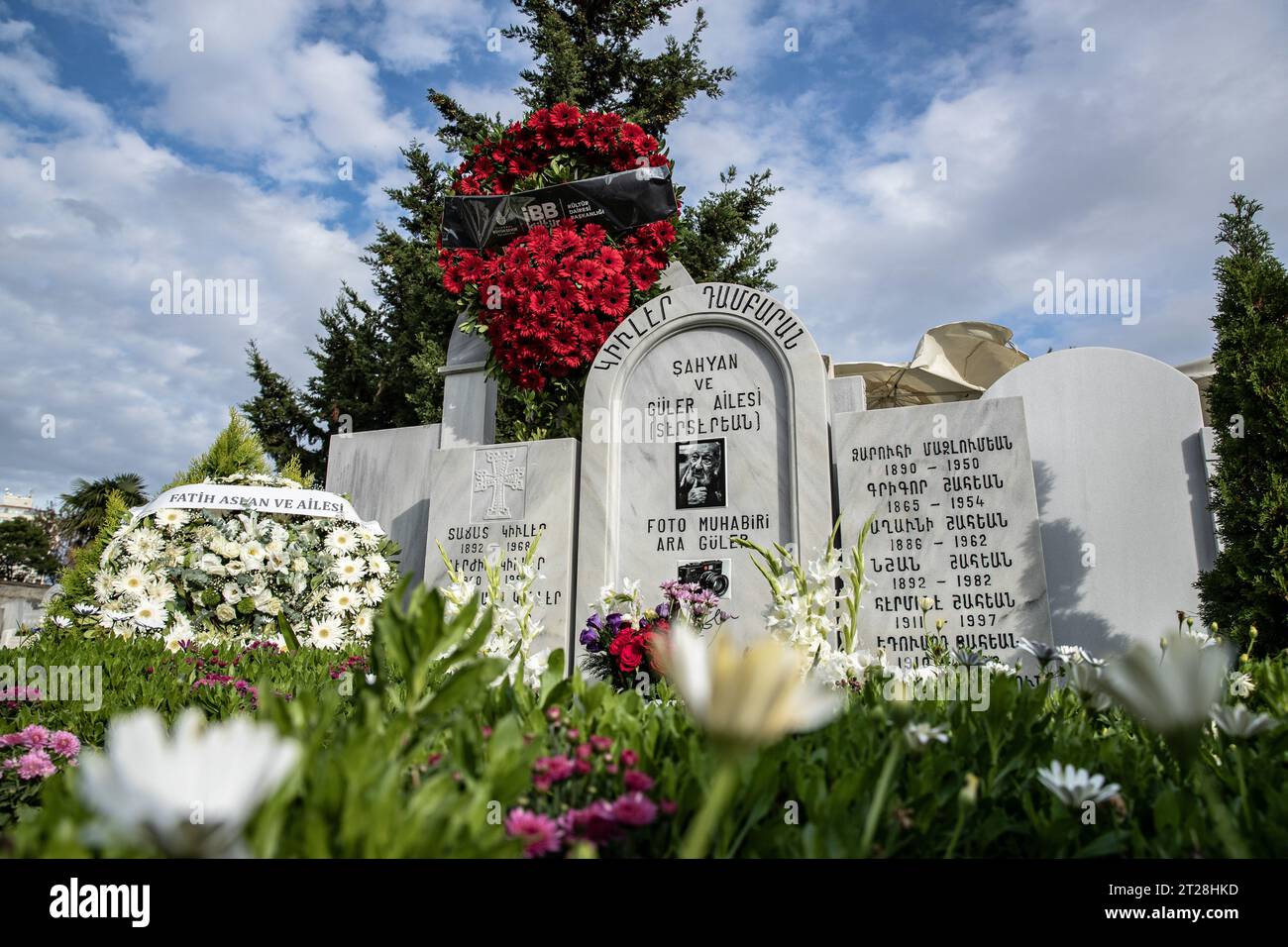 Istanbul, Turkey. 17th Oct, 2023. The cemetery of master ...