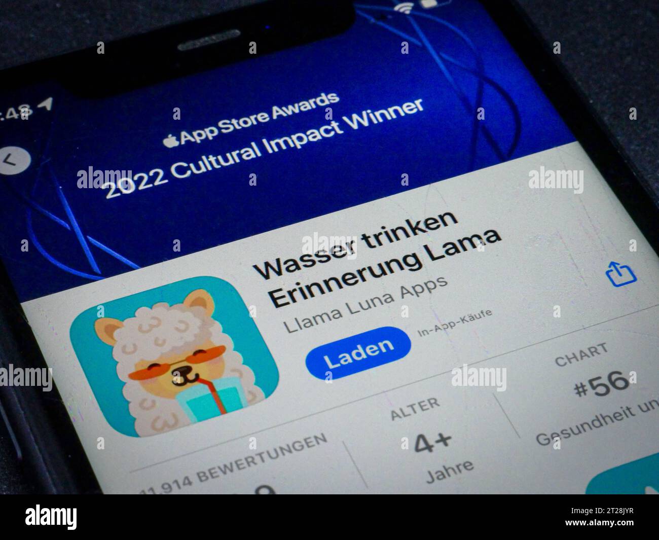Water reminder app hi-res stock photography and images - Alamy