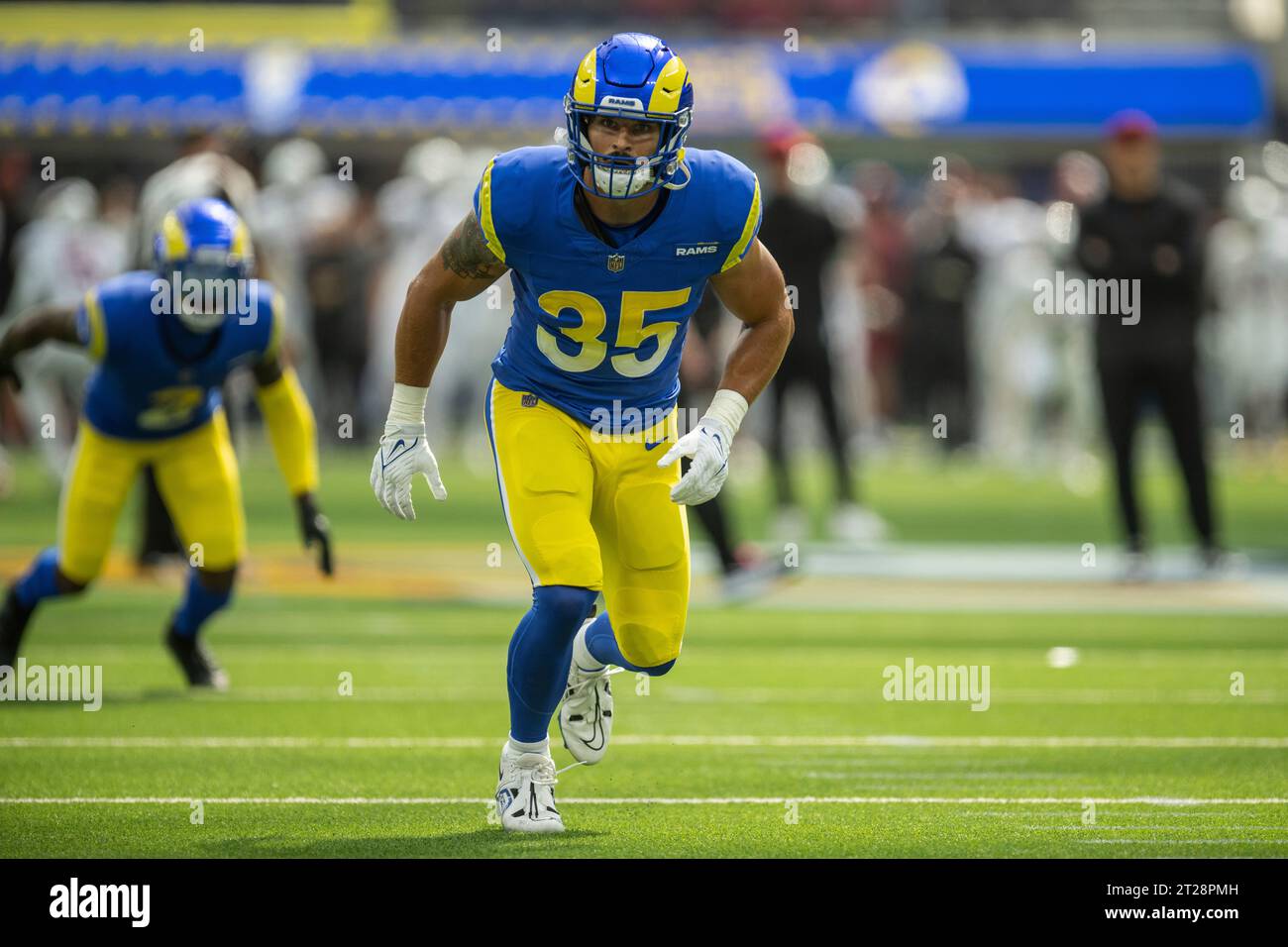 Los Angeles Rams linebacker Jake Hummel (35) takes his stance before an ...
