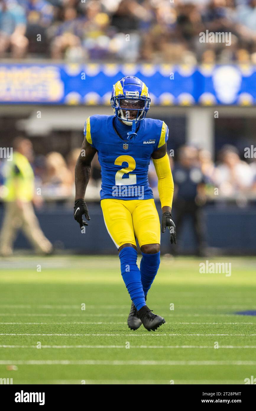 Los Angeles Rams safety Russ Yeast (2) takes his stance during an NFL ...