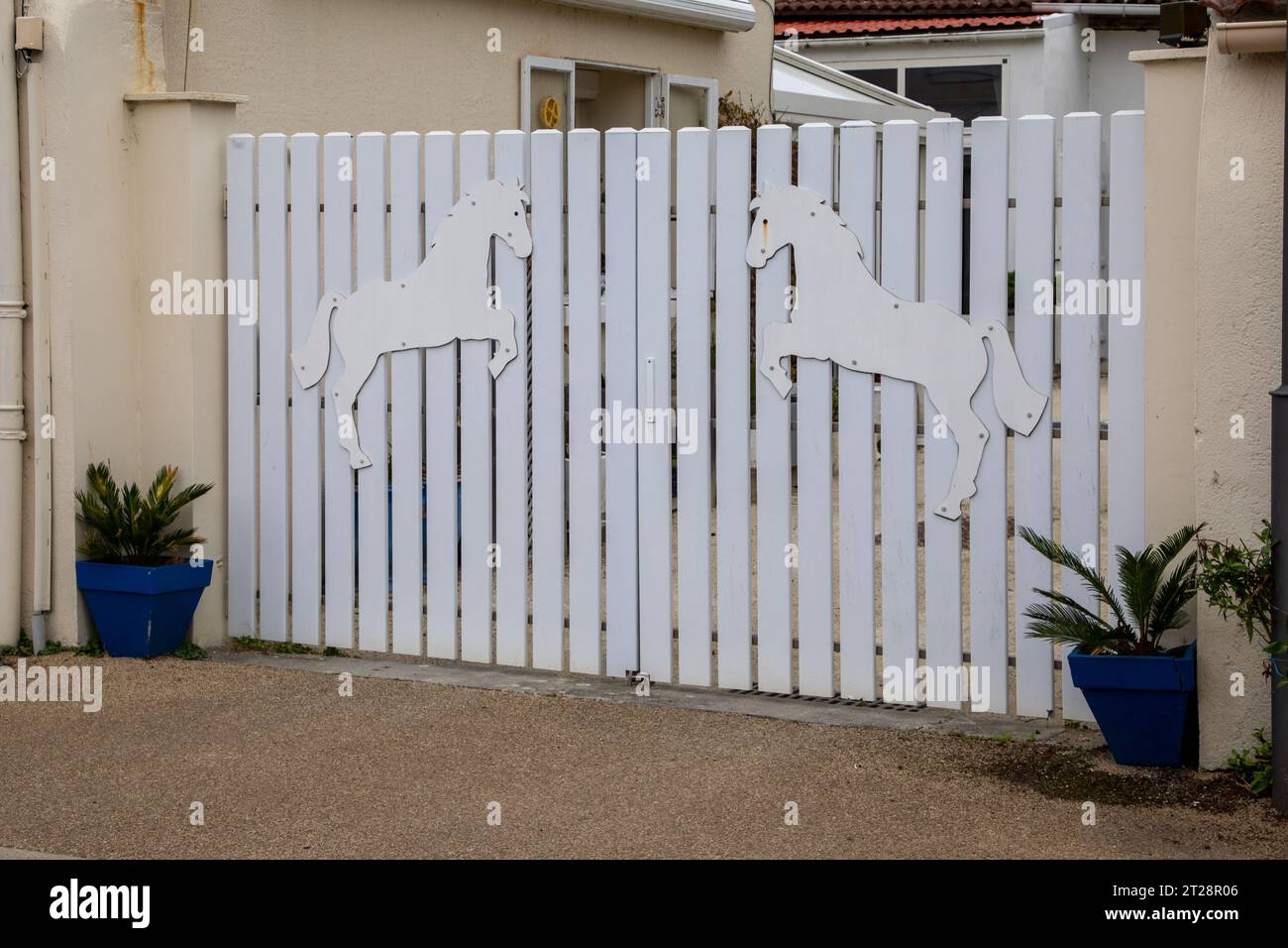 Blade access hi-res stock photography and images - Alamy
