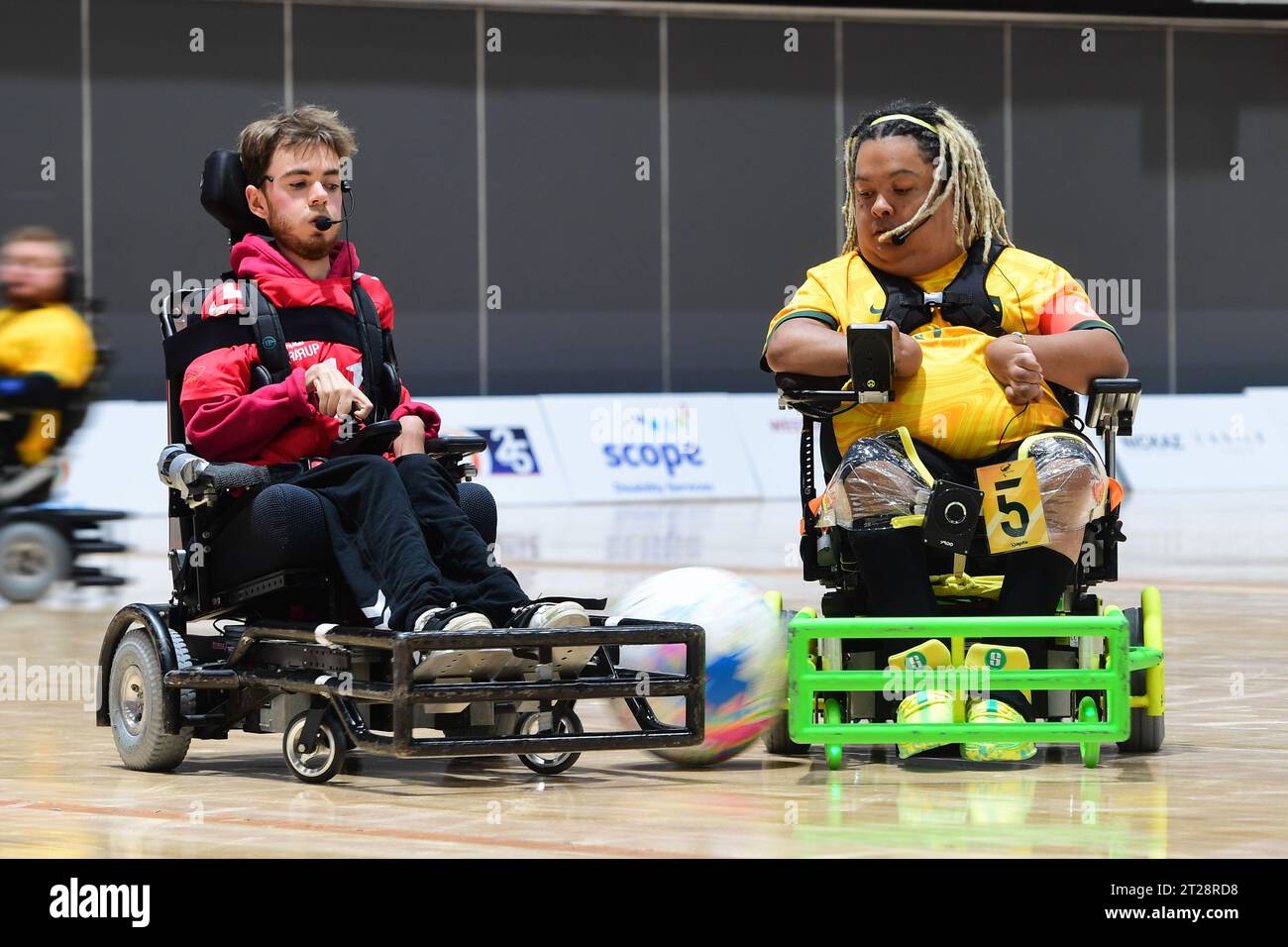 Sydney, Australia. 18th Oct, 2023. Thorbjoern Krarup (L) of the Denmark ...