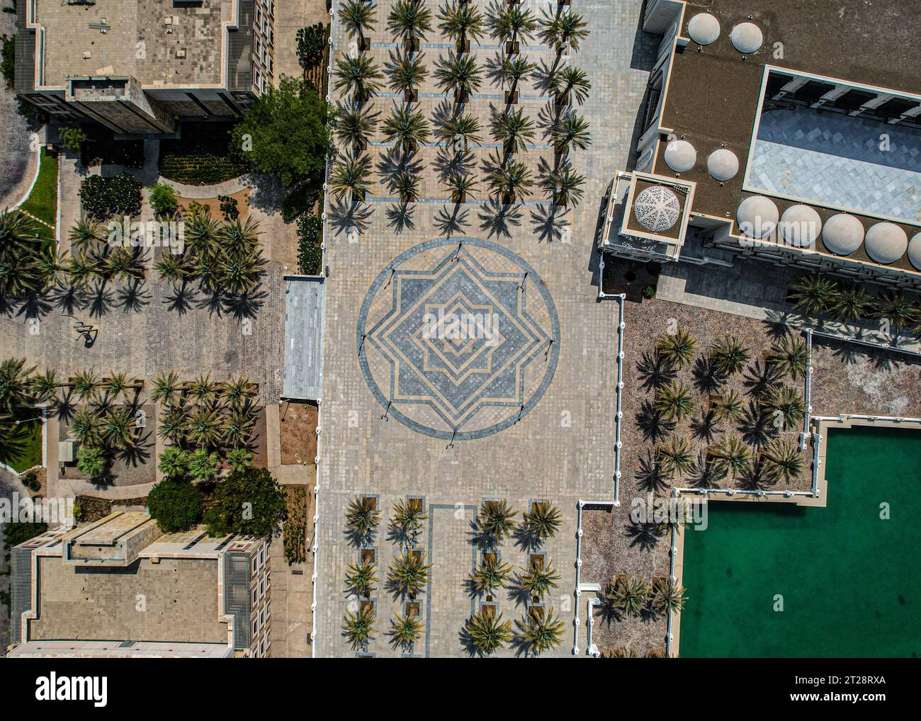 Top Down View of Grand Mosque Courtyard KAUST Stock Photo - Alamy