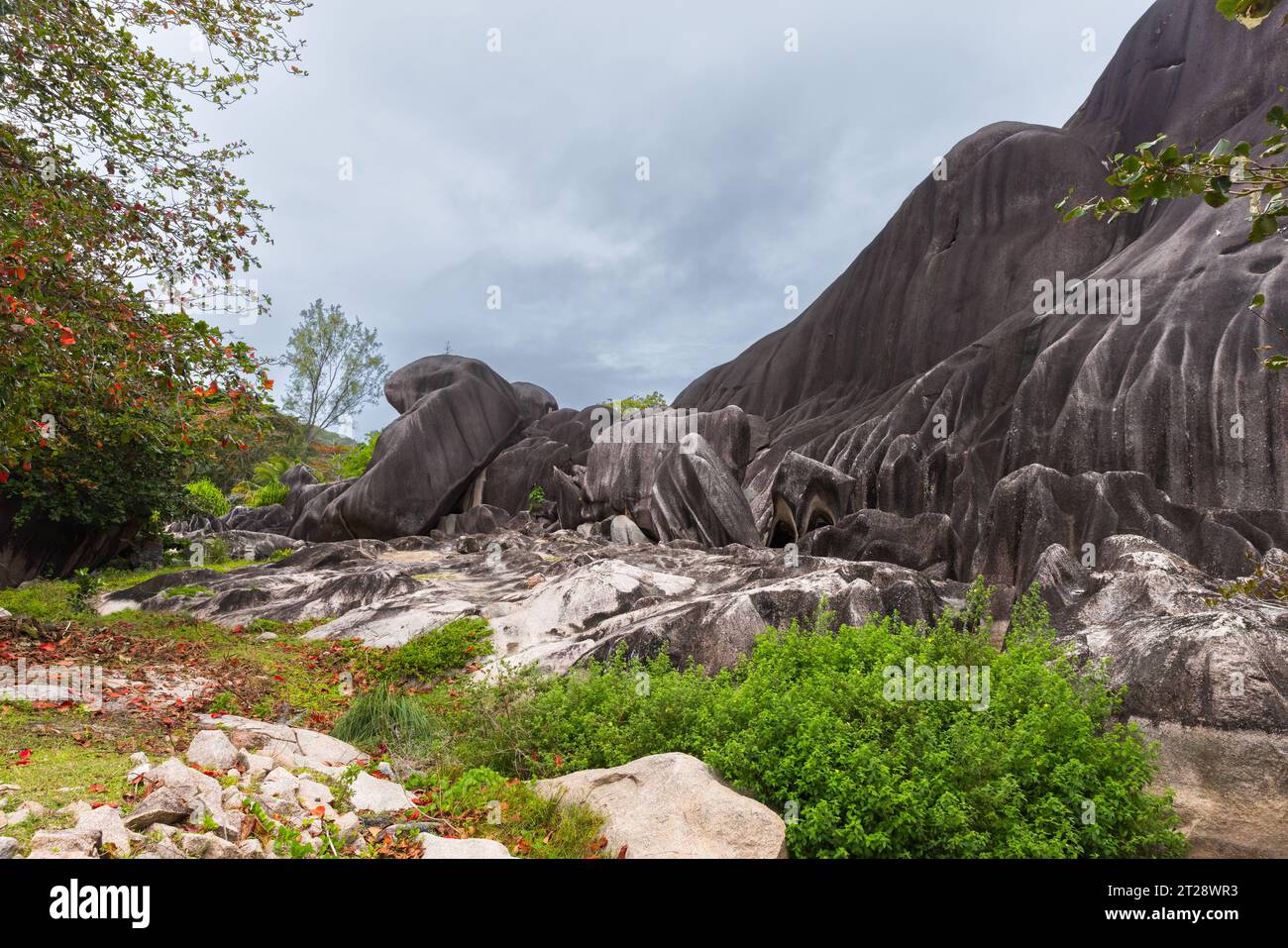 Landscape of La Digue island, Seychelles. The Giant Union Rock. Popular ...