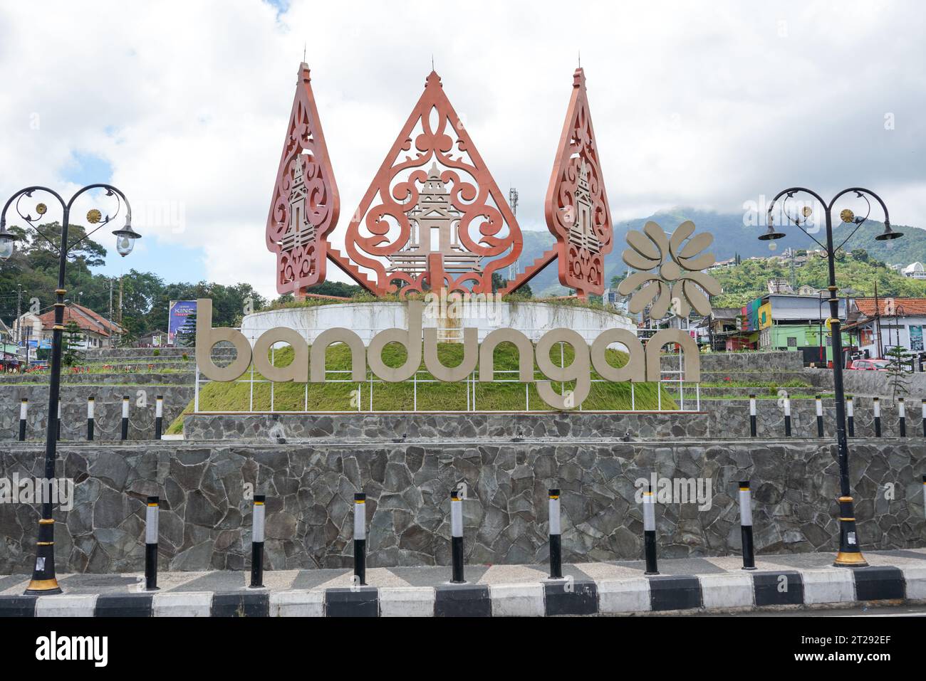 The city center of the town square of Bandungan which is a mountain ...