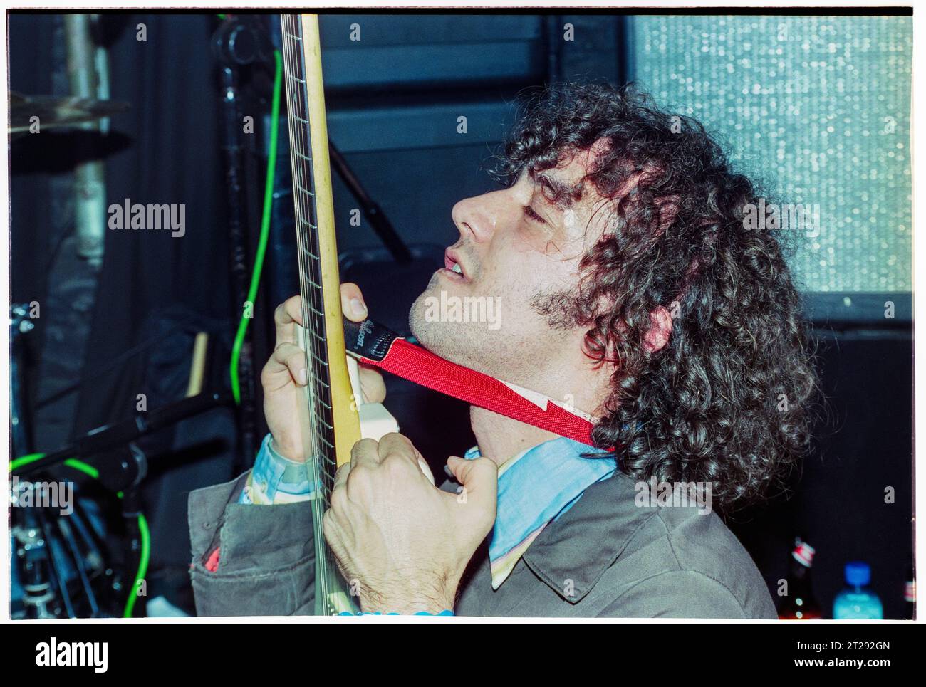 The strokes band 2001 hi-res stock photography and images - Alamy