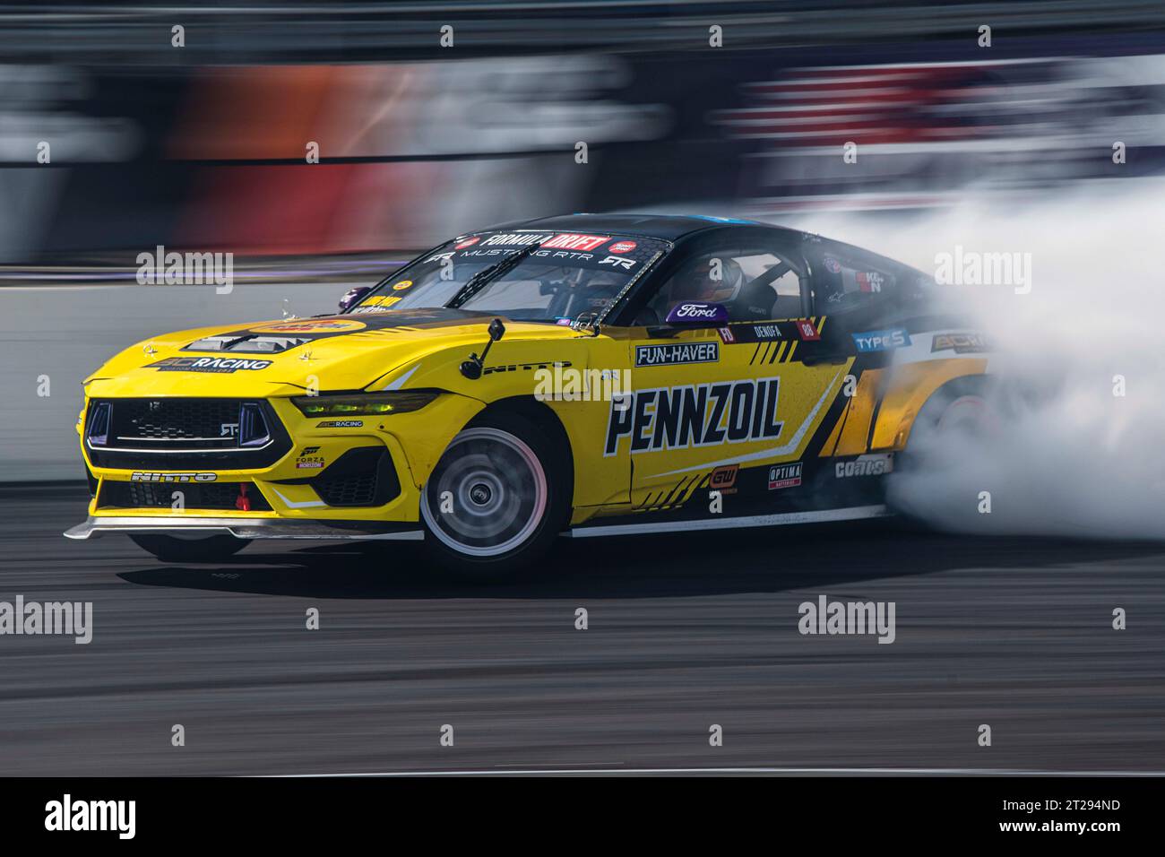 Chelsea Denofa races around the final corner during his quailing run to ...