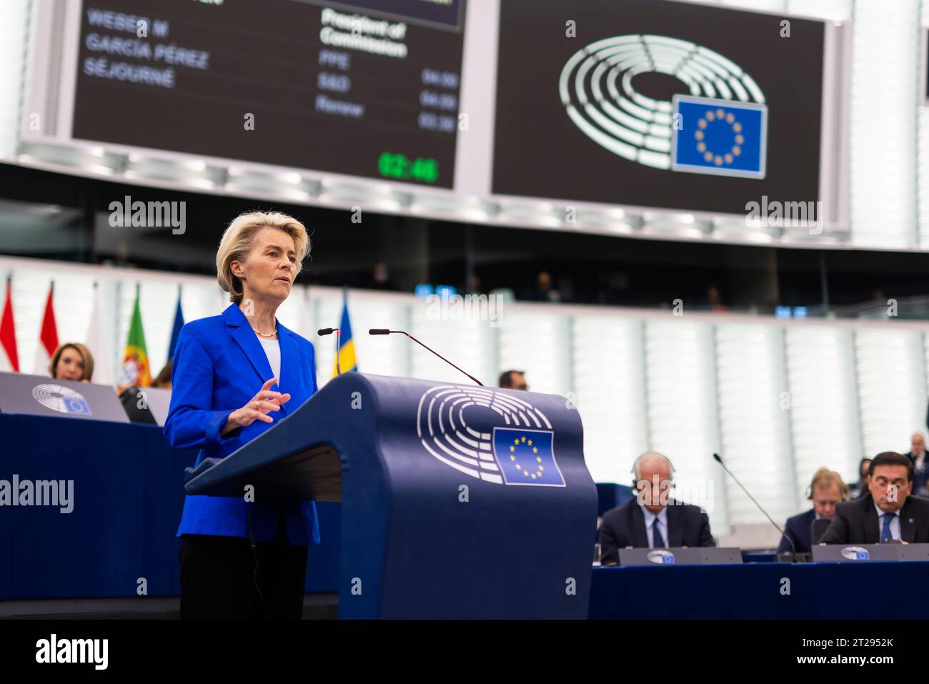 18 October 2023, France, Straßburg: Ursula von der Leyen (CDU ...