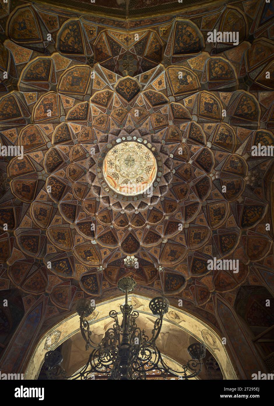 ceiling with islamic pattern. Selective focus Stock Photo - Alamy