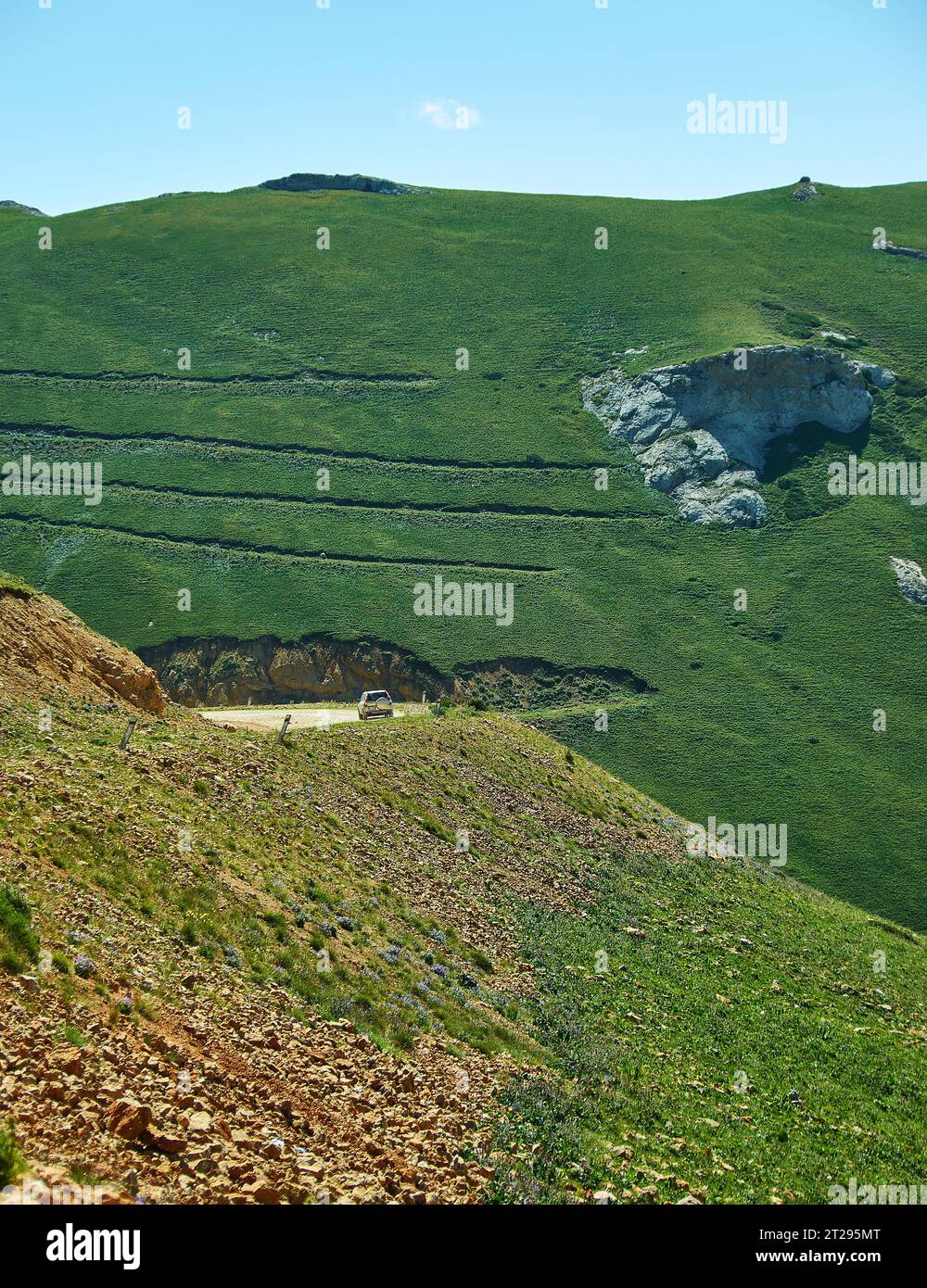 Moldo-Ashuu pass district of Son-Kul Region in western Kyrgyzstan Stock ...