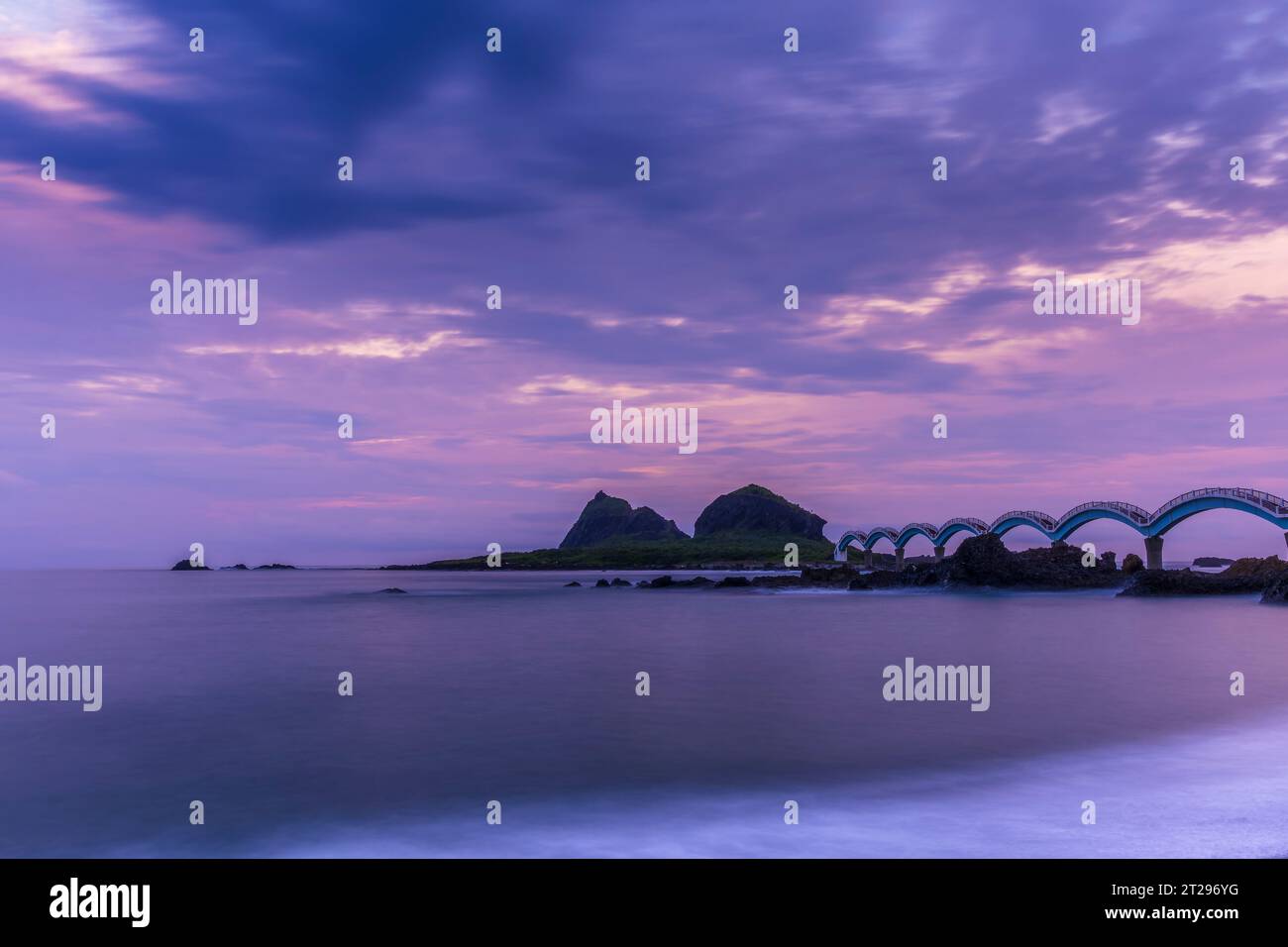 Long island bridge hi-res stock photography and images - Alamy