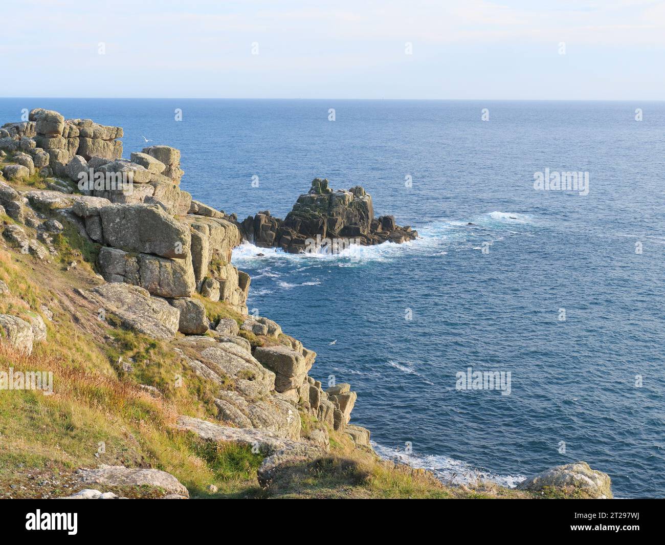 Offshore rocks hi-res stock photography and images - Alamy
