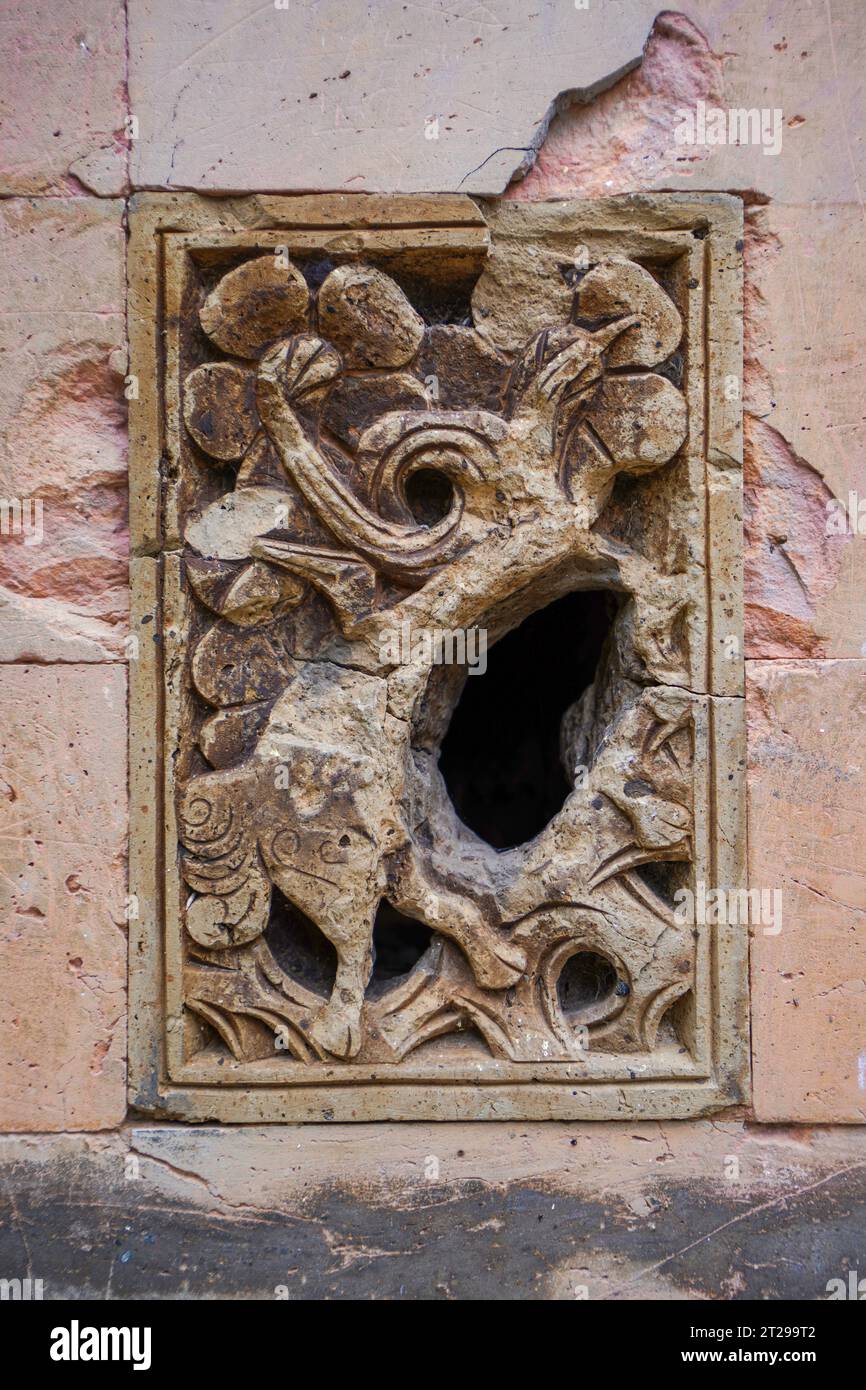 Brick carvings on the walls of the Eastern Tombs of the Qing Dynasty ...