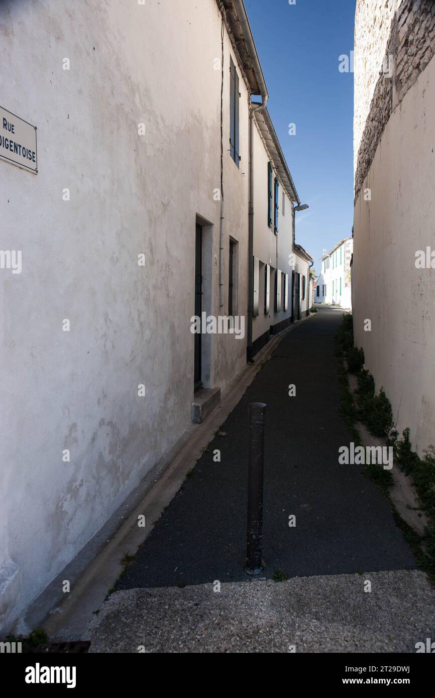 Tiny island village streets, Rivedoux-Plage, Ile de Re Stock Photo - Alamy