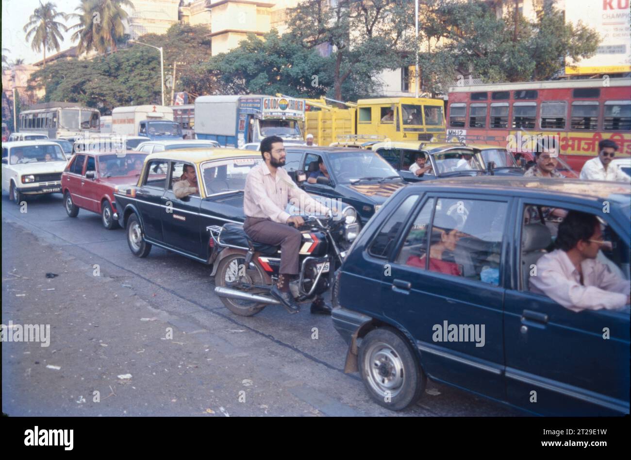 Mumbai City Vehicular Traffic On Roads, India Stock Photo - Alamy