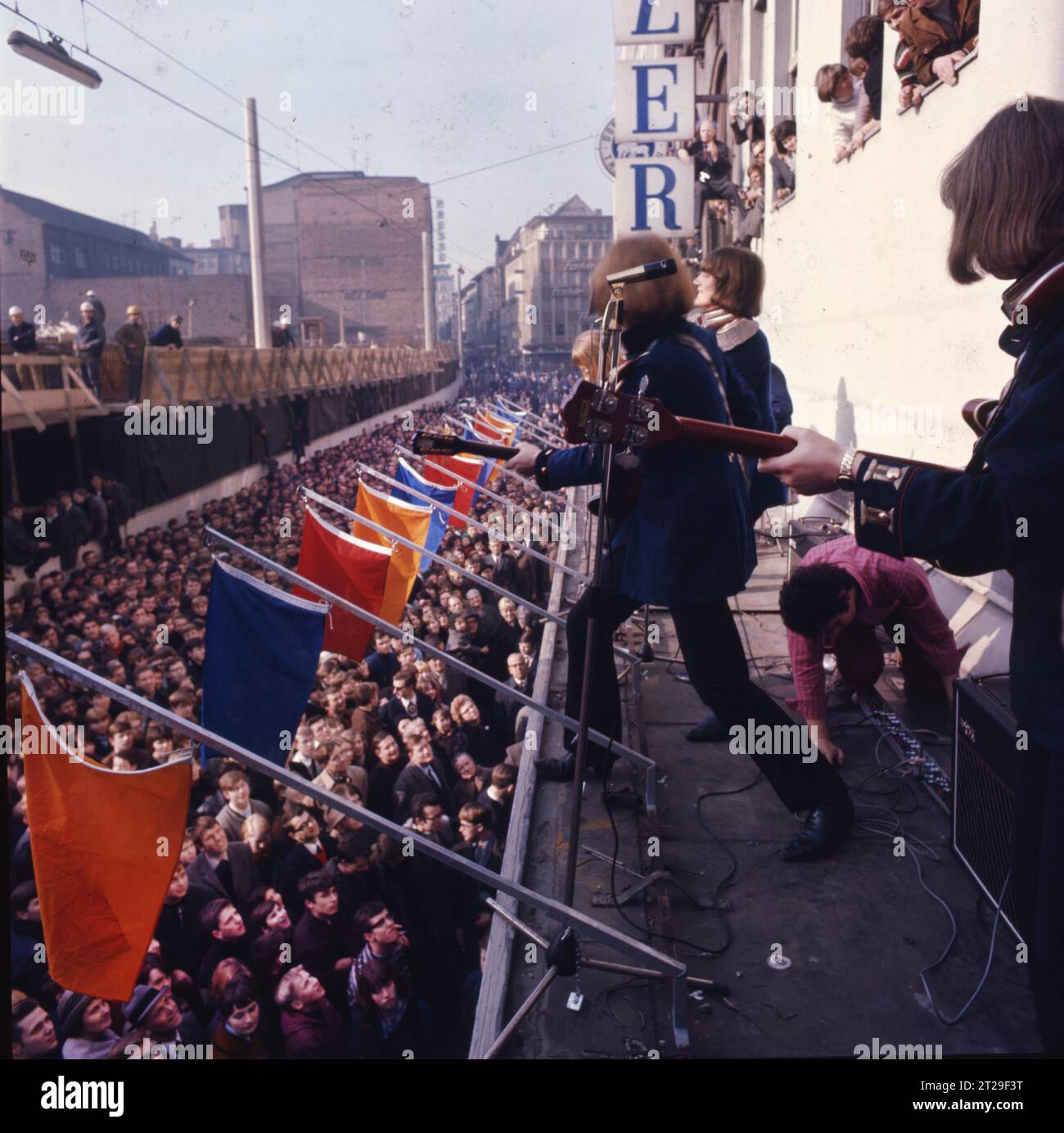 DEU, Germany: The historical colour photos from the times of the 70s ...