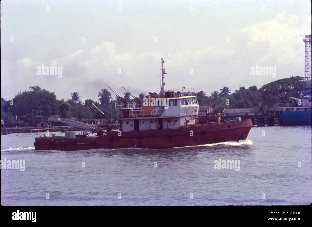Barge in Sea Waters, Cochin, Kerala, India Stock Photo - Alamy