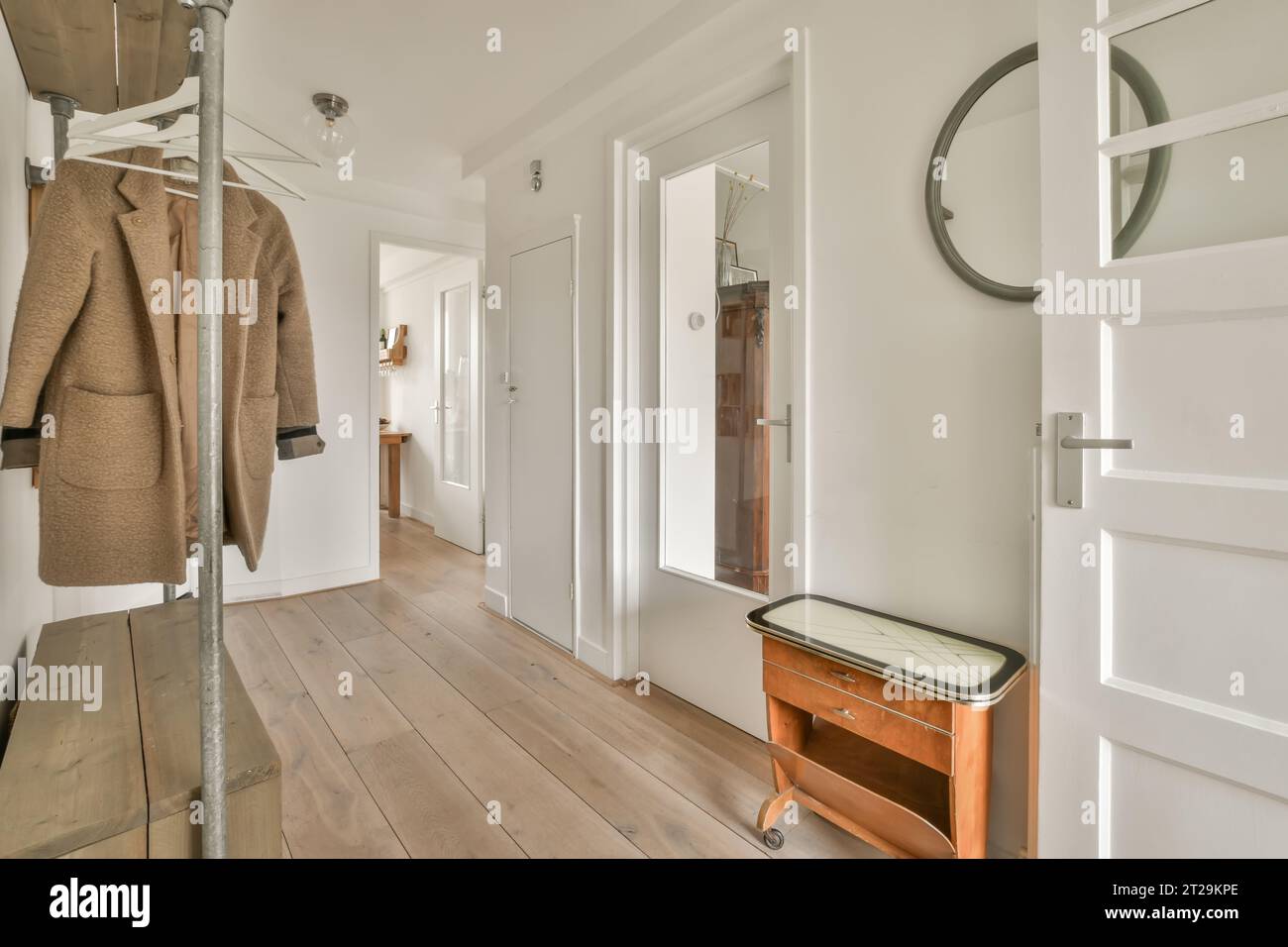 Rooms minimalism hi-res stock photography and images - Alamy
