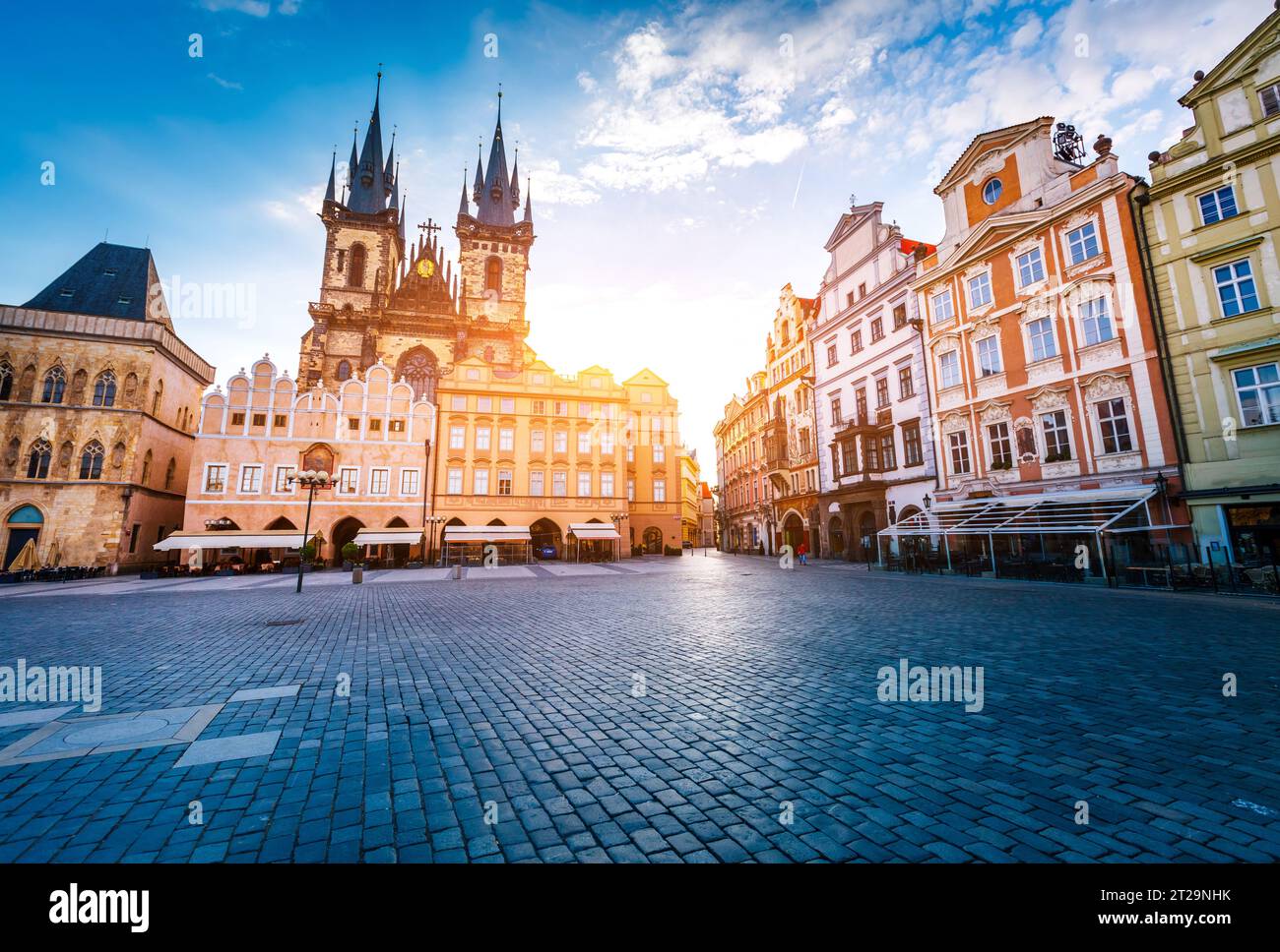 Tyn temple hi-res stock photography and images - Alamy