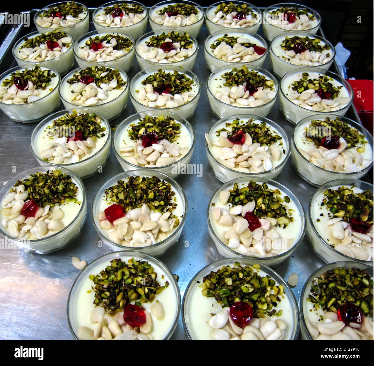 Bakdash ice cream hi-res stock photography and images - Alamy