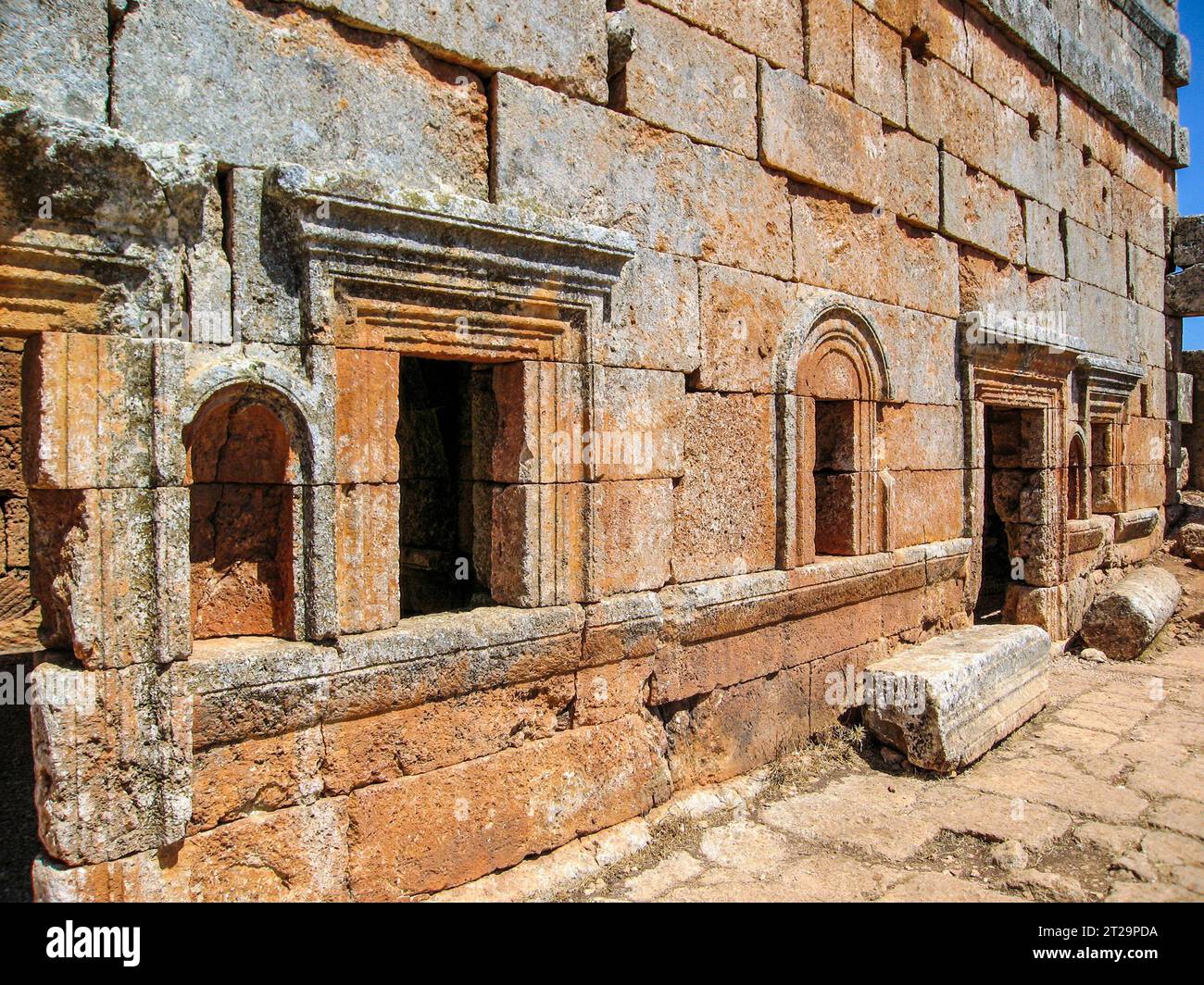 Deserted cities hi-res stock photography and images - Alamy
