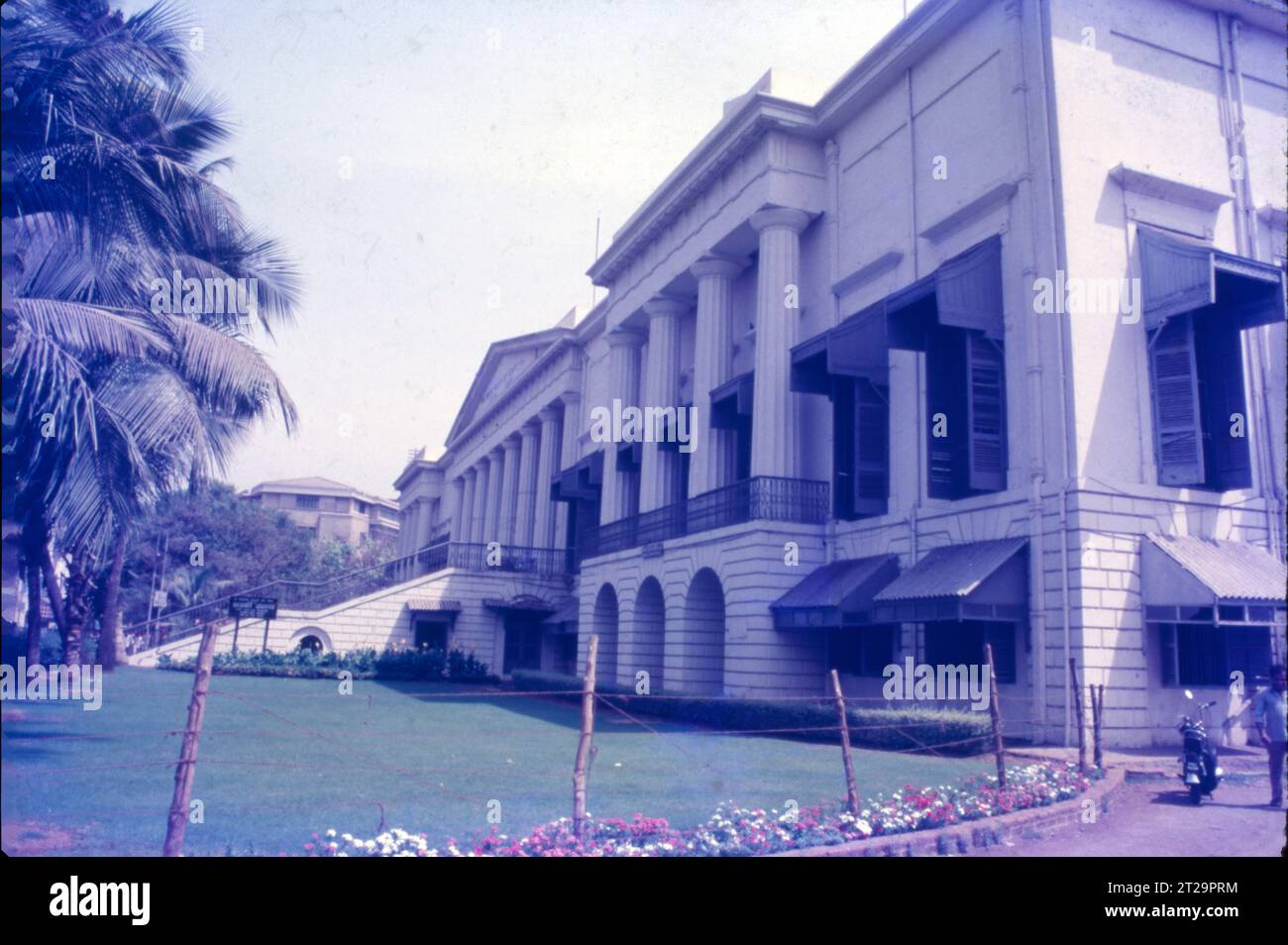 Asiatic Society of Mumbai, Town Hall, is a neoclassical building ...